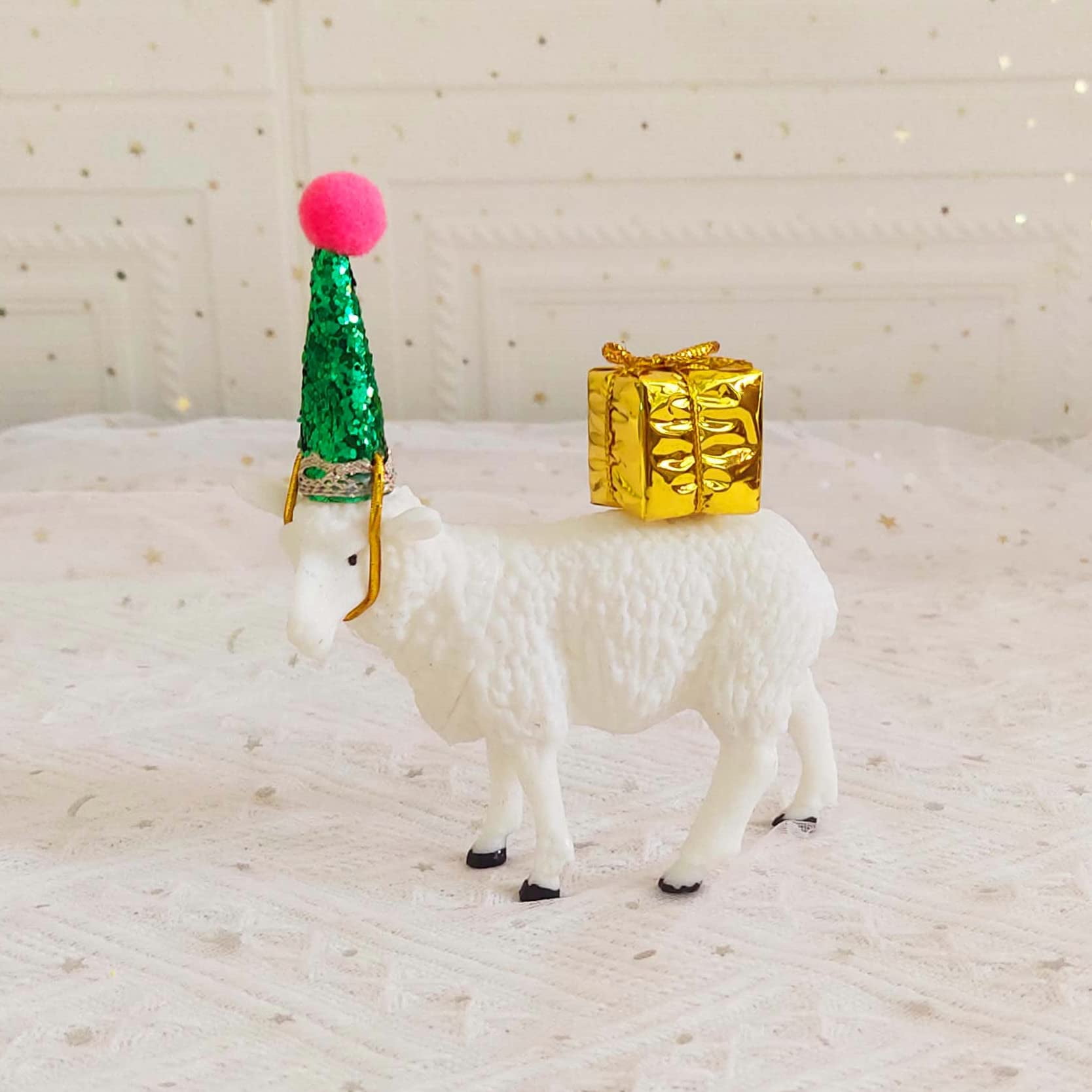 Sheep Cake Topper, Realistic DHF10 Sheep Cake Topper With Birthday ...