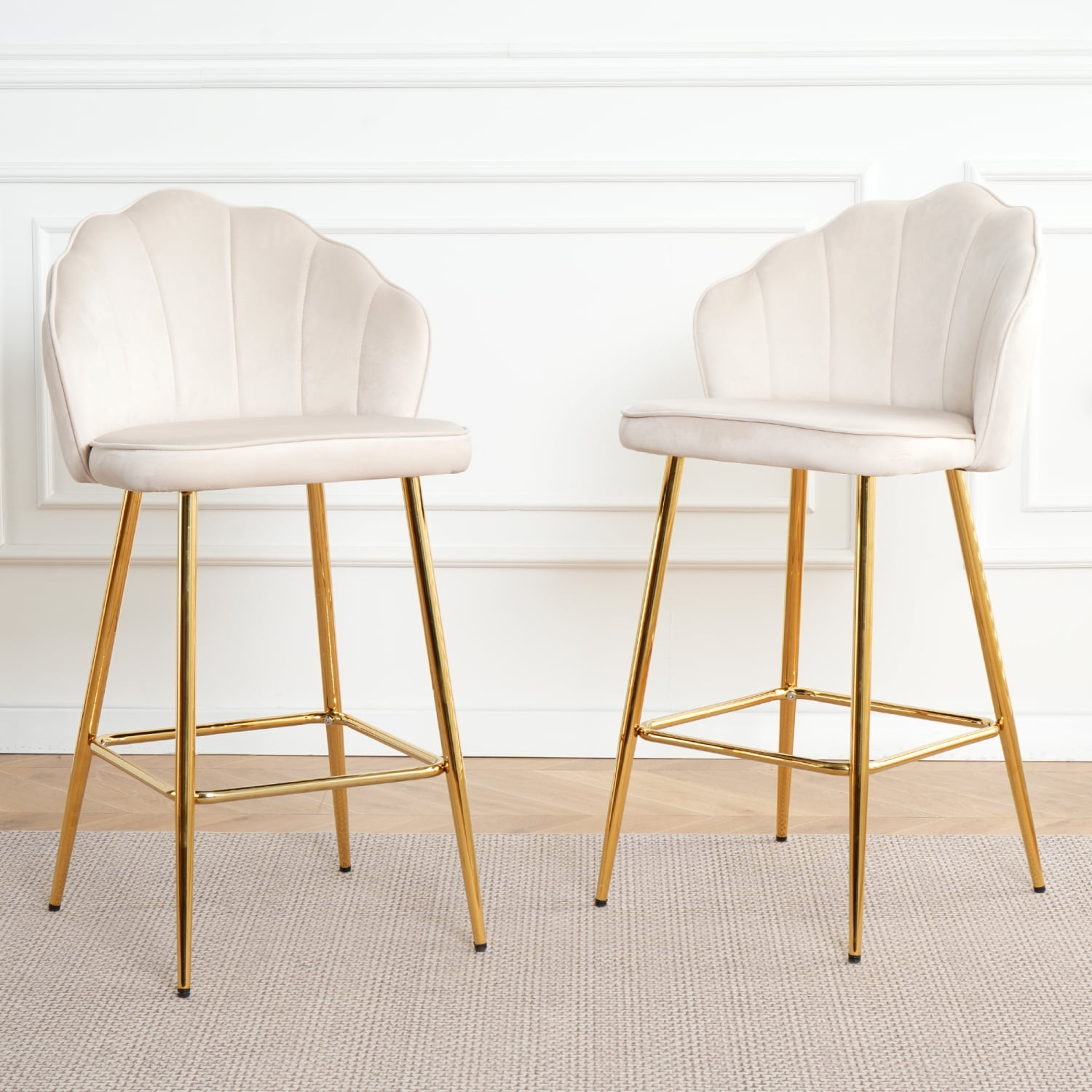 Shell Shape Off White Velvet Chair, Gold-Plated Metal Chair Legs ...