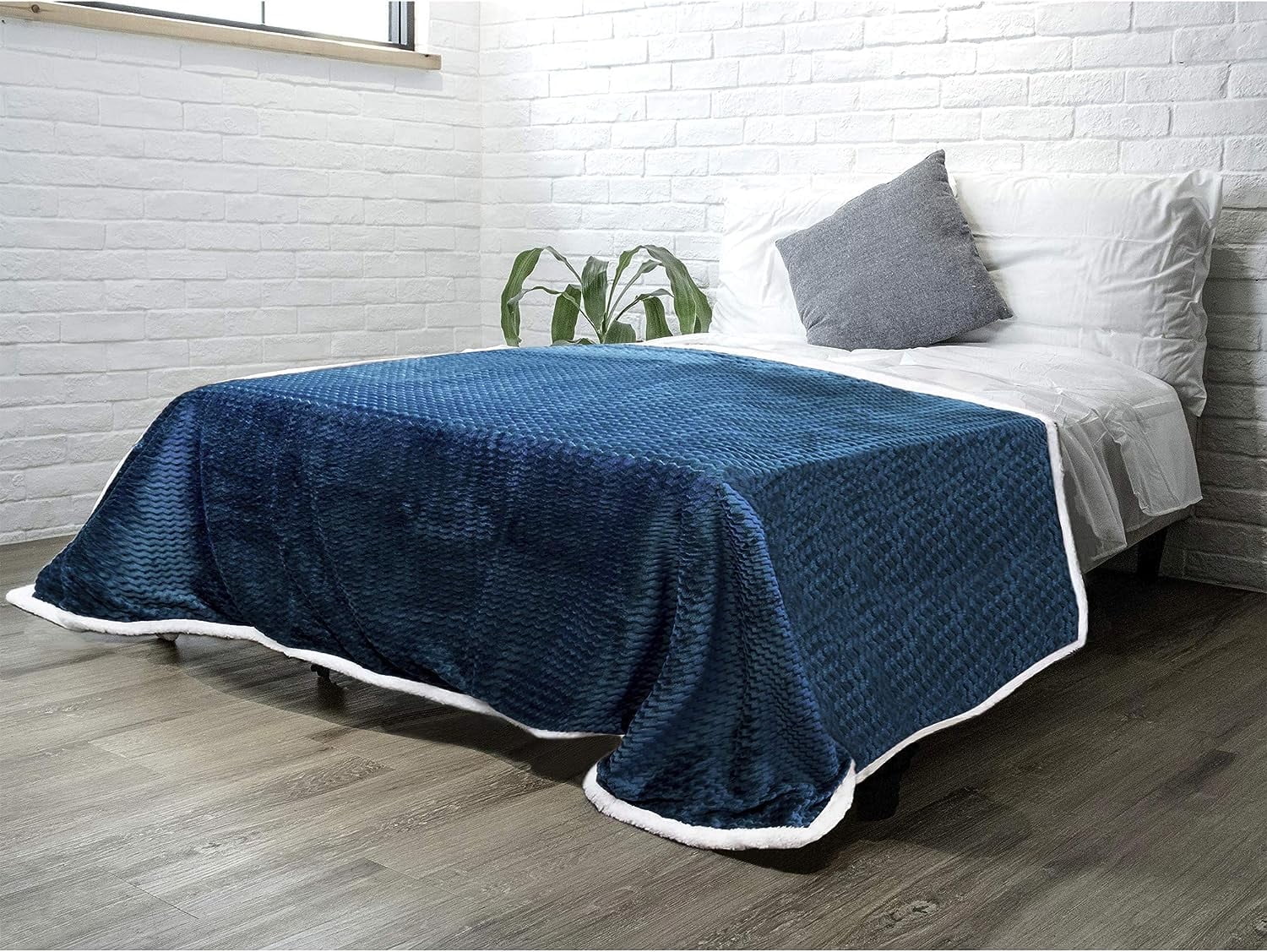 Sherpa Blanket Throw for Couch Sofa Bed | Turquoise Teal Blue Super ...