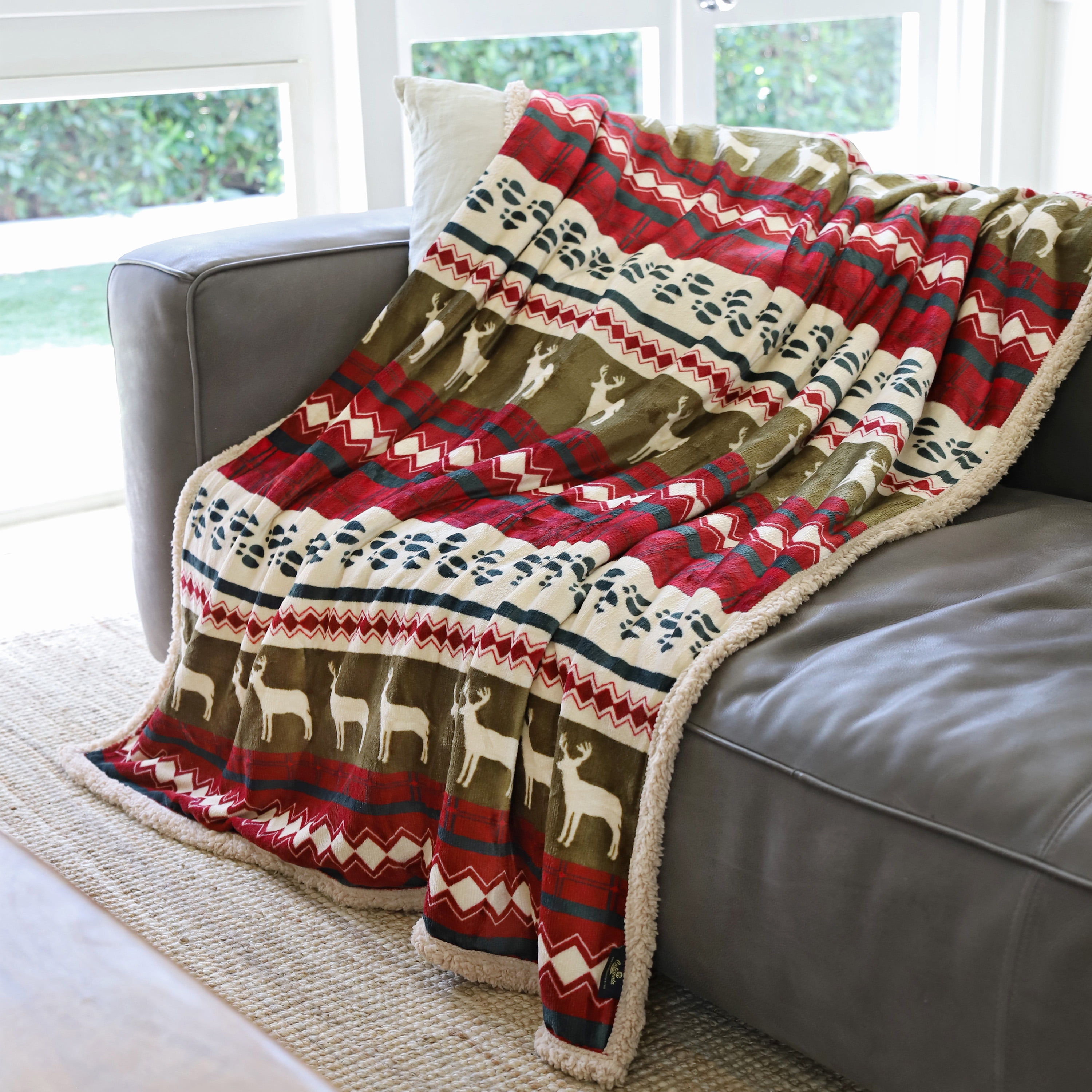 Tirrinia Xmas Sherpa Blanket, Reversible Fleece Throw, Soft Warm TV ...