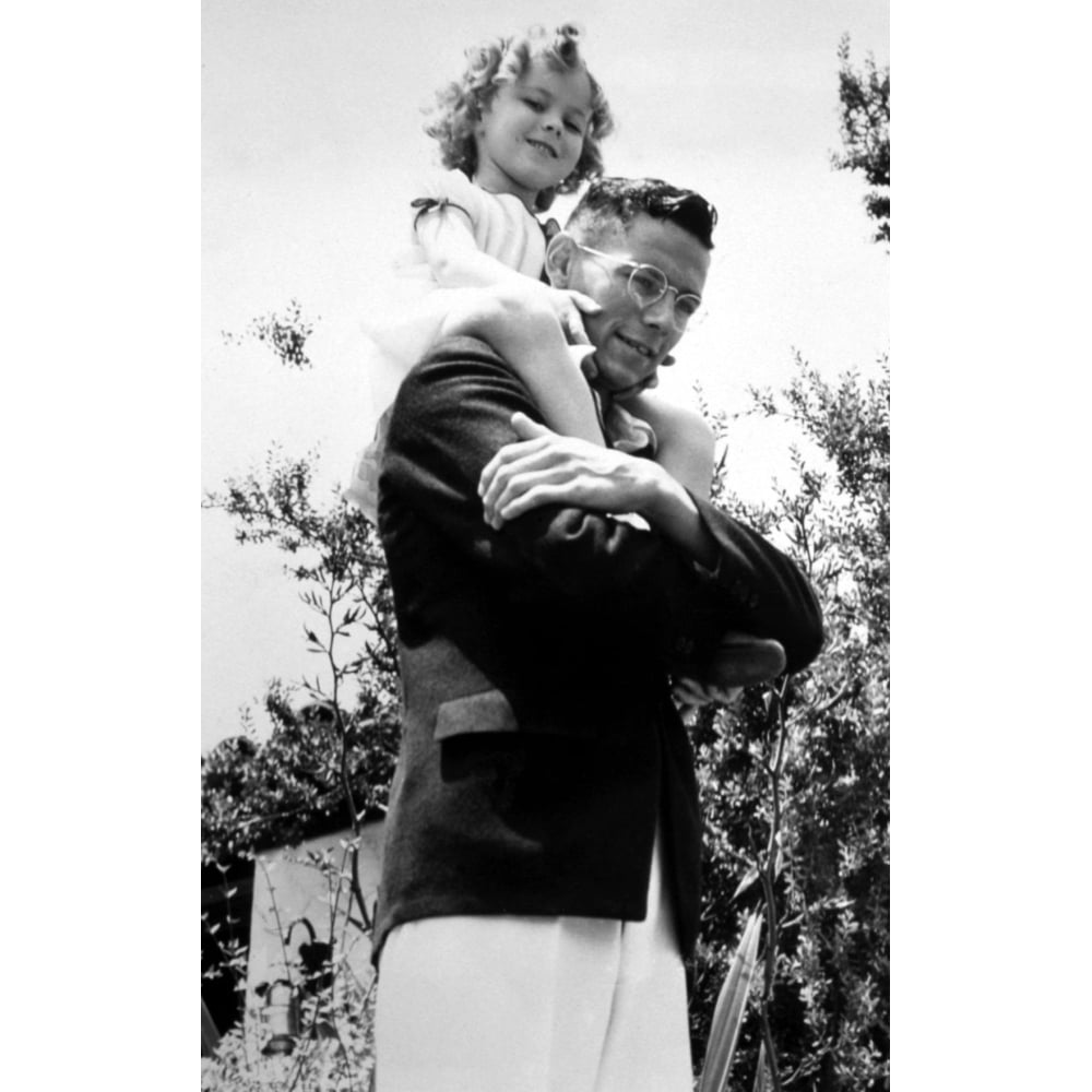 Shirley Temple Being Carried By Her Brother Jack Temple History (18 x ...