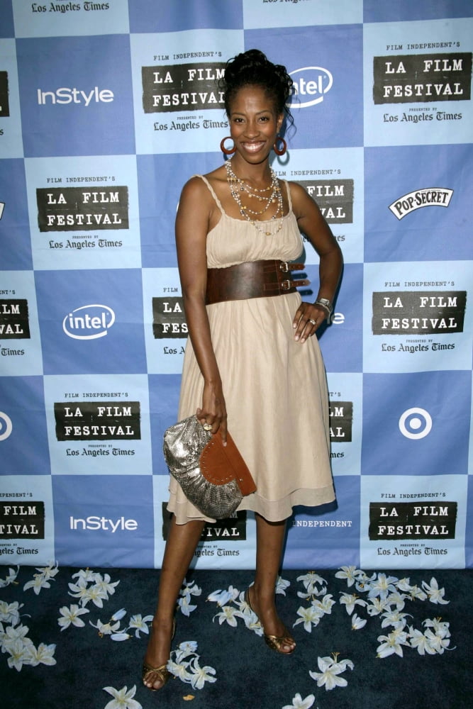 Shondrella Avery At Arrivals For A Scanner Darkly Premiere At Los ...