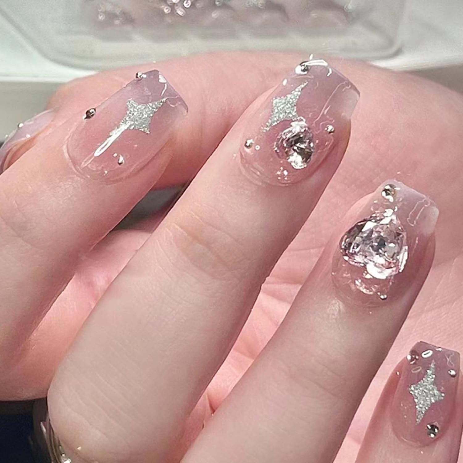 Short Nails Tips Gradient False Nails Square Press on Nails Cute Gem ...