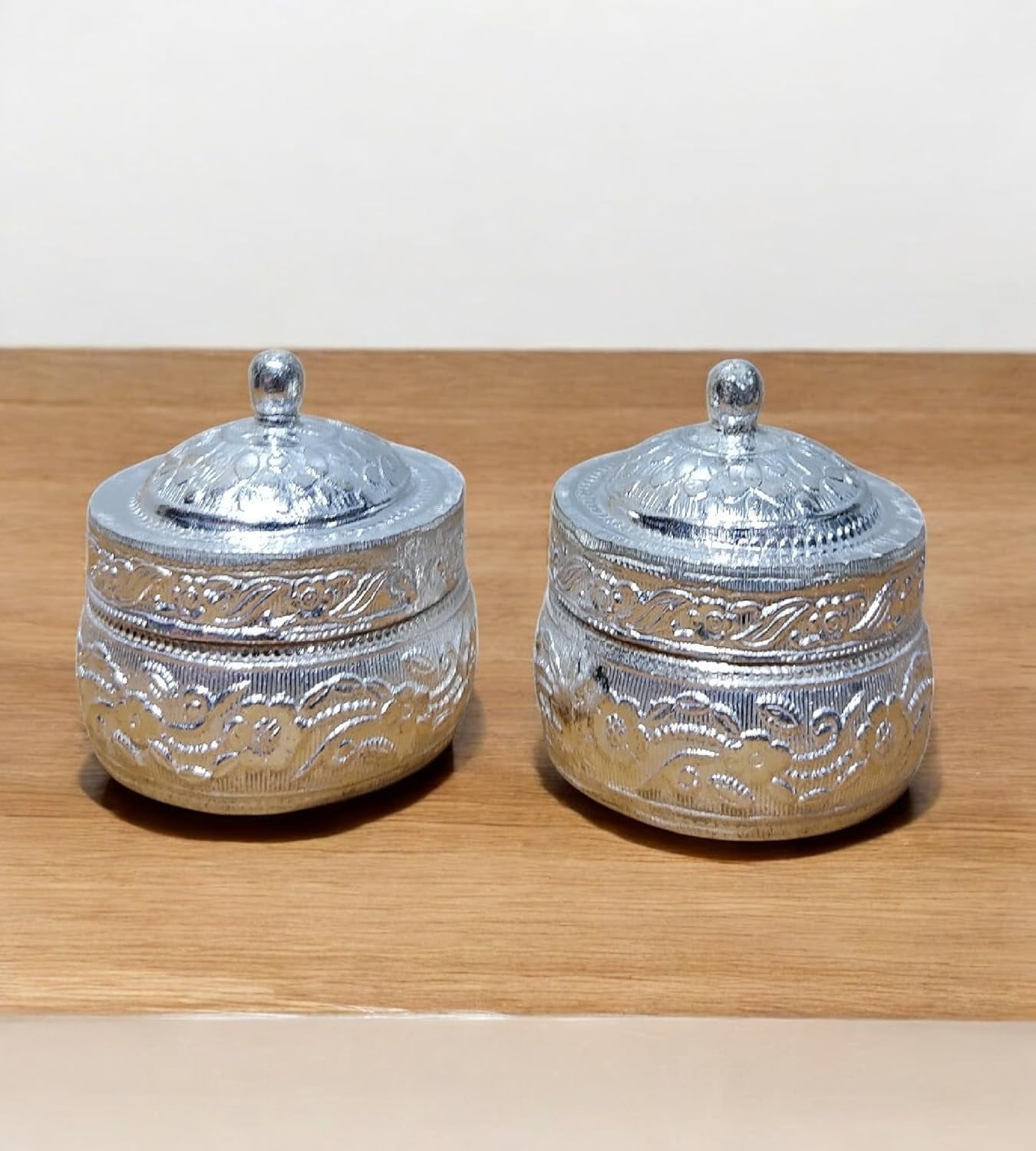 Sigaram Copper 15 Inch Round Meena Sindoor Kum Kum Dabbi for Home Pooja ...