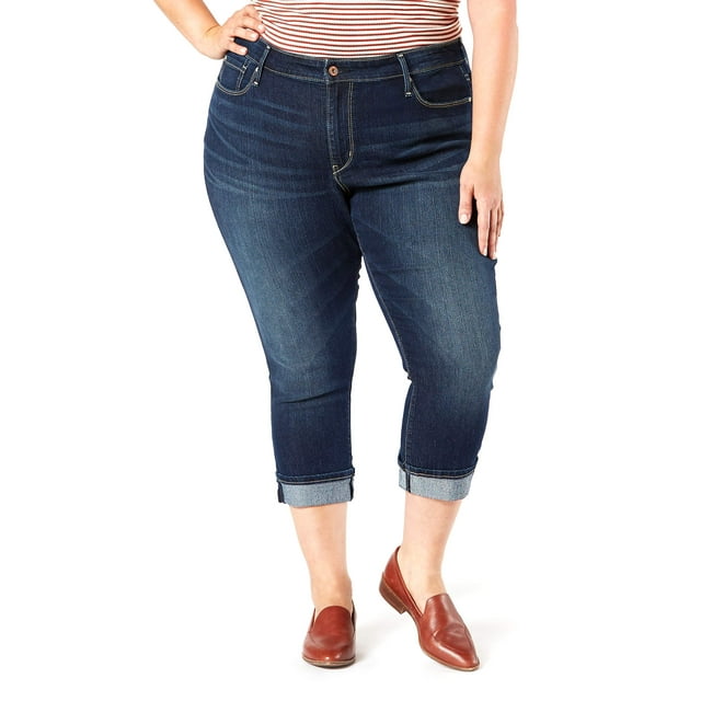 Levi Strauss Signature Women's and Women's Plus Mid Rise Capri Jeans ...