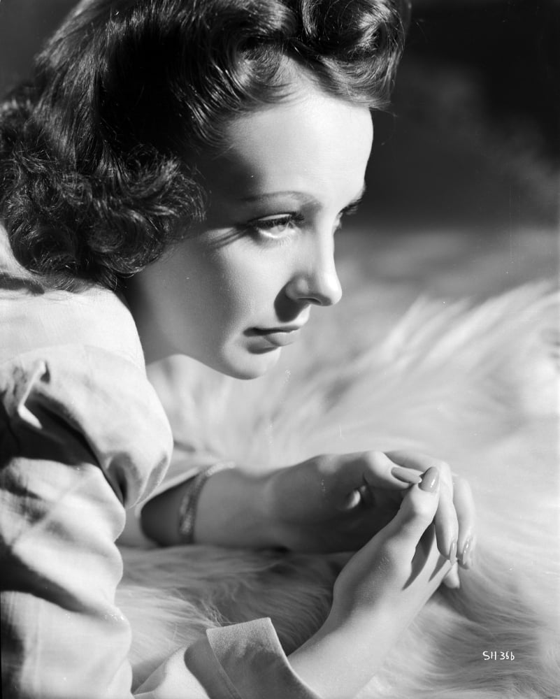 Signe Hasso Lying on a Blazer Portrait Photo Print (8 x 10) - Walmart.com