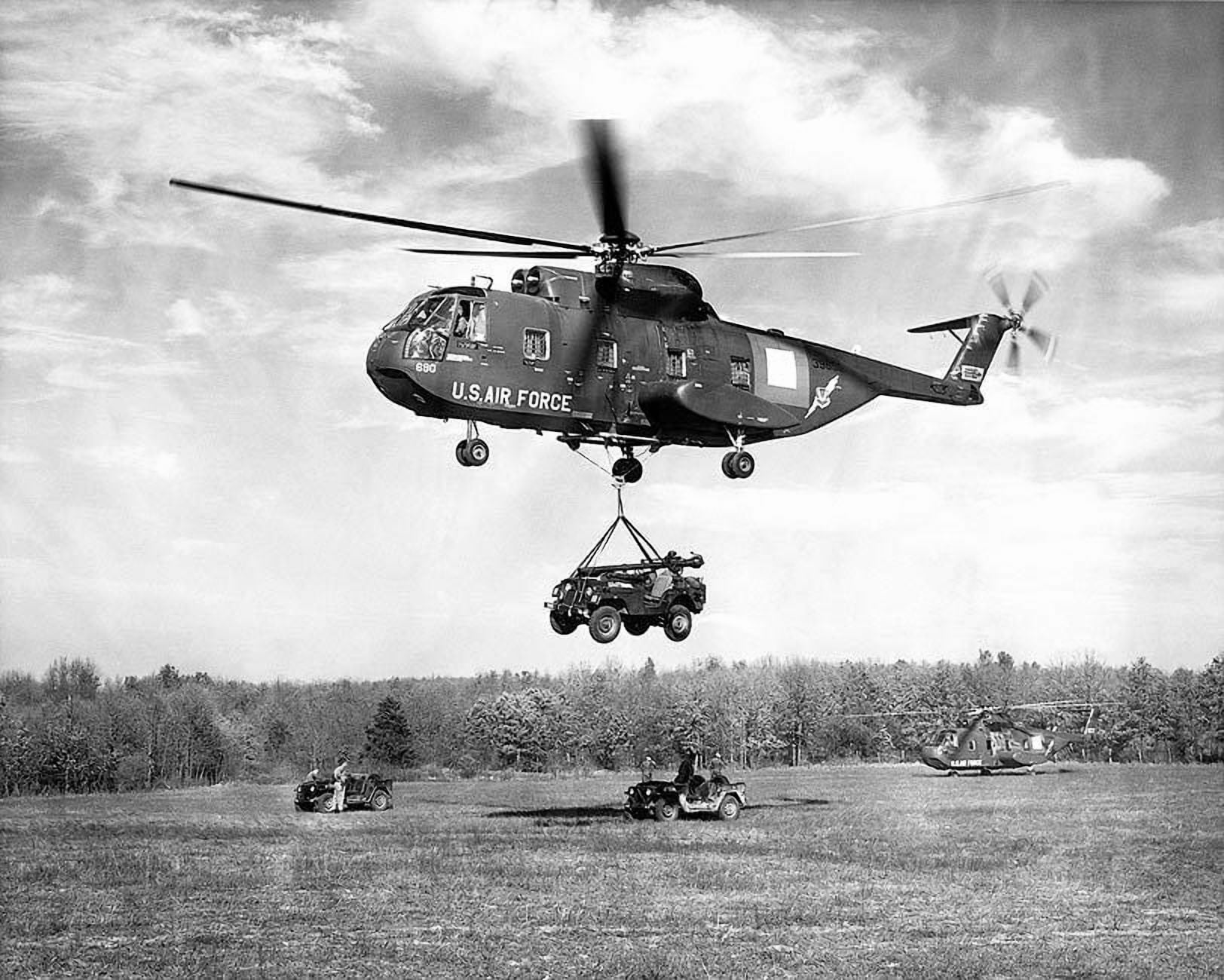 Sikorsky CH-3C Jolly Green Giant Helicopter Style -1 - 20x30 Inch ...