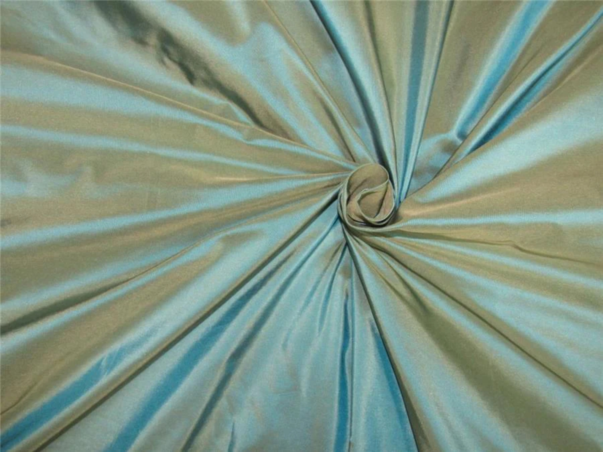 Silk taffeta 40 mm heavy weight Iridescent blue x beige fabric 54quot ...