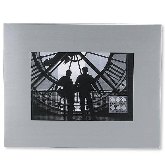 Silver GREENWICH Wide Border 8x10 frame by Sixtrees - 8x10 - Walmart.com