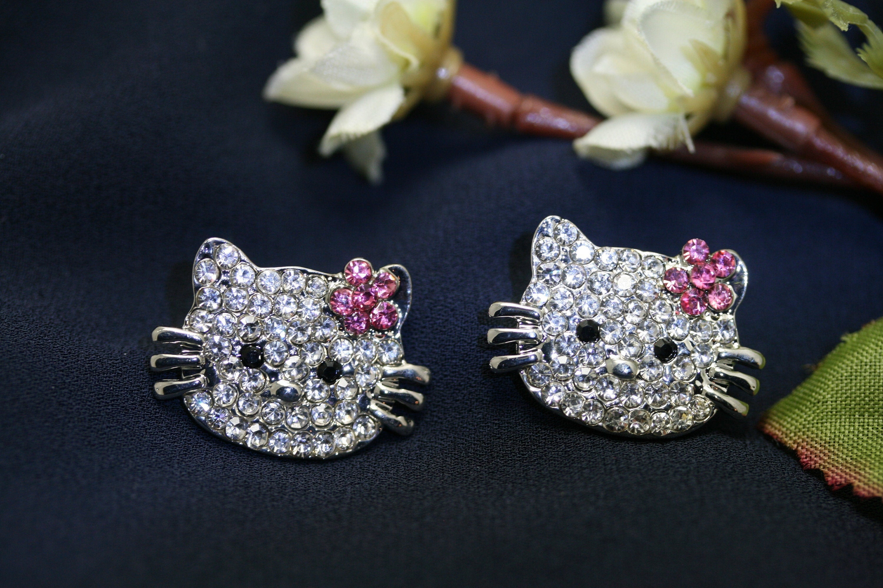 Just Love Jewels Silver Rhinestone Cat Earrings Crystal Hello Kitty ...