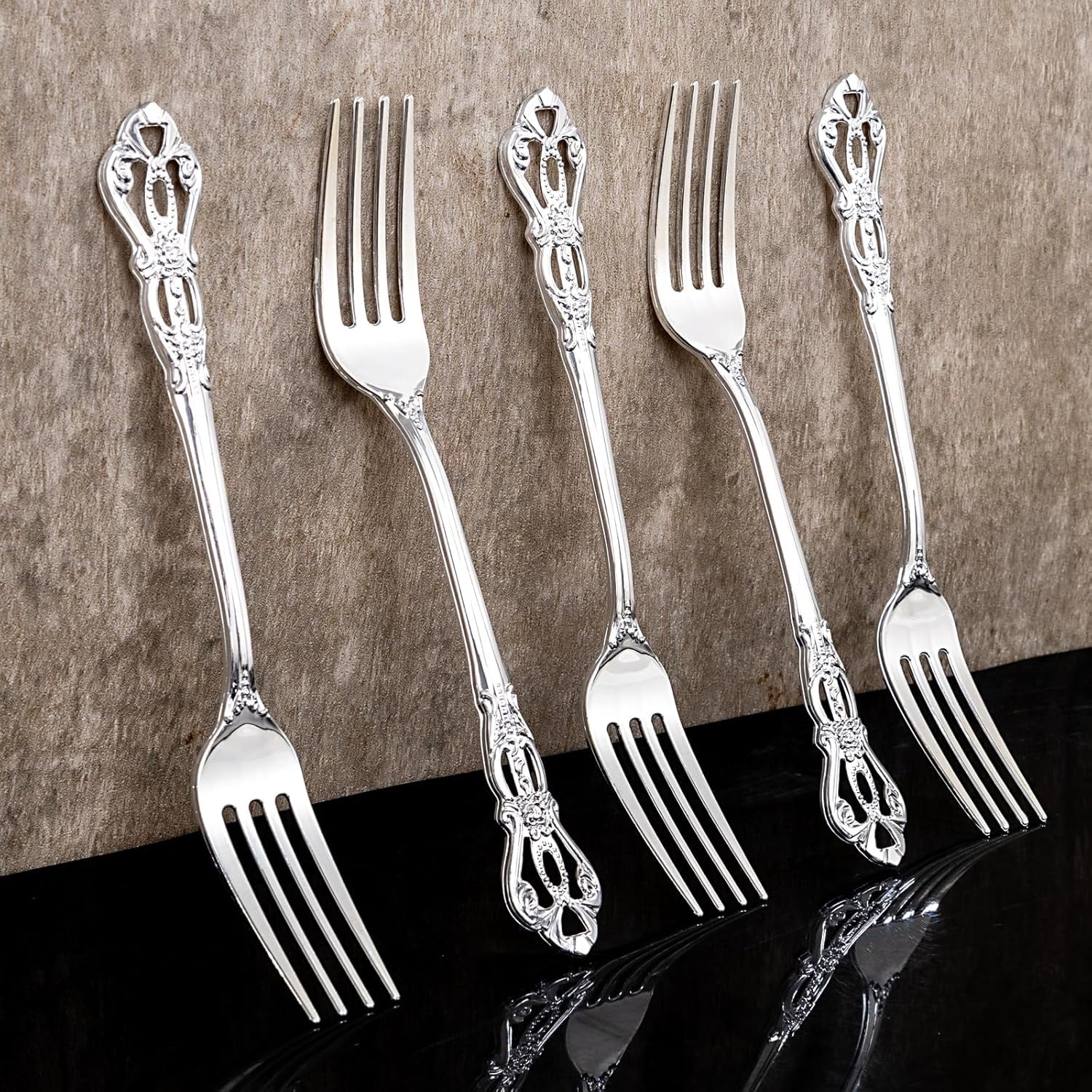 Silver Plastic Forks - Disposable Forks - Vintage Heavy Duty Dessert ...