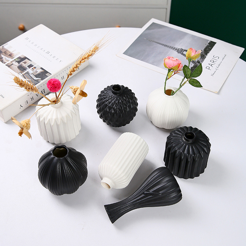 Simple And Creative Ceramic Vase Office Entrance Hall Home Flower ...