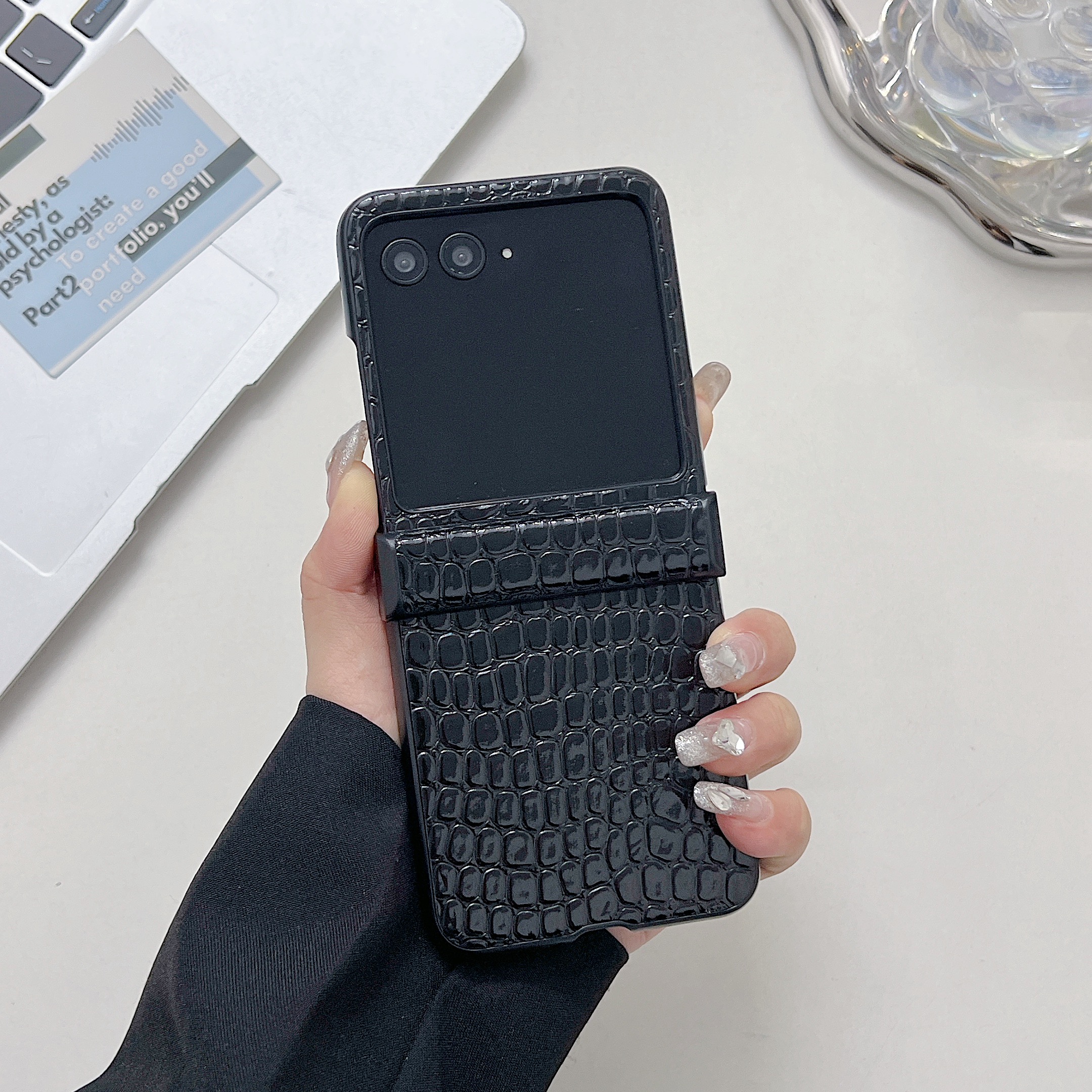 Simple Business Crocodile Pattern Phone Case For Moto Razr 50 Ultra ...