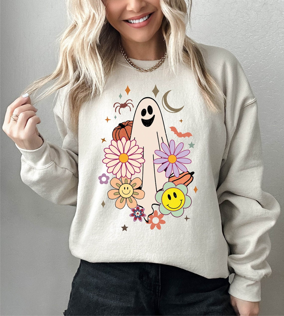Simple Fit Retro Happy Holidays Ghost Sweatshirt, Floral Ghost Happy ...