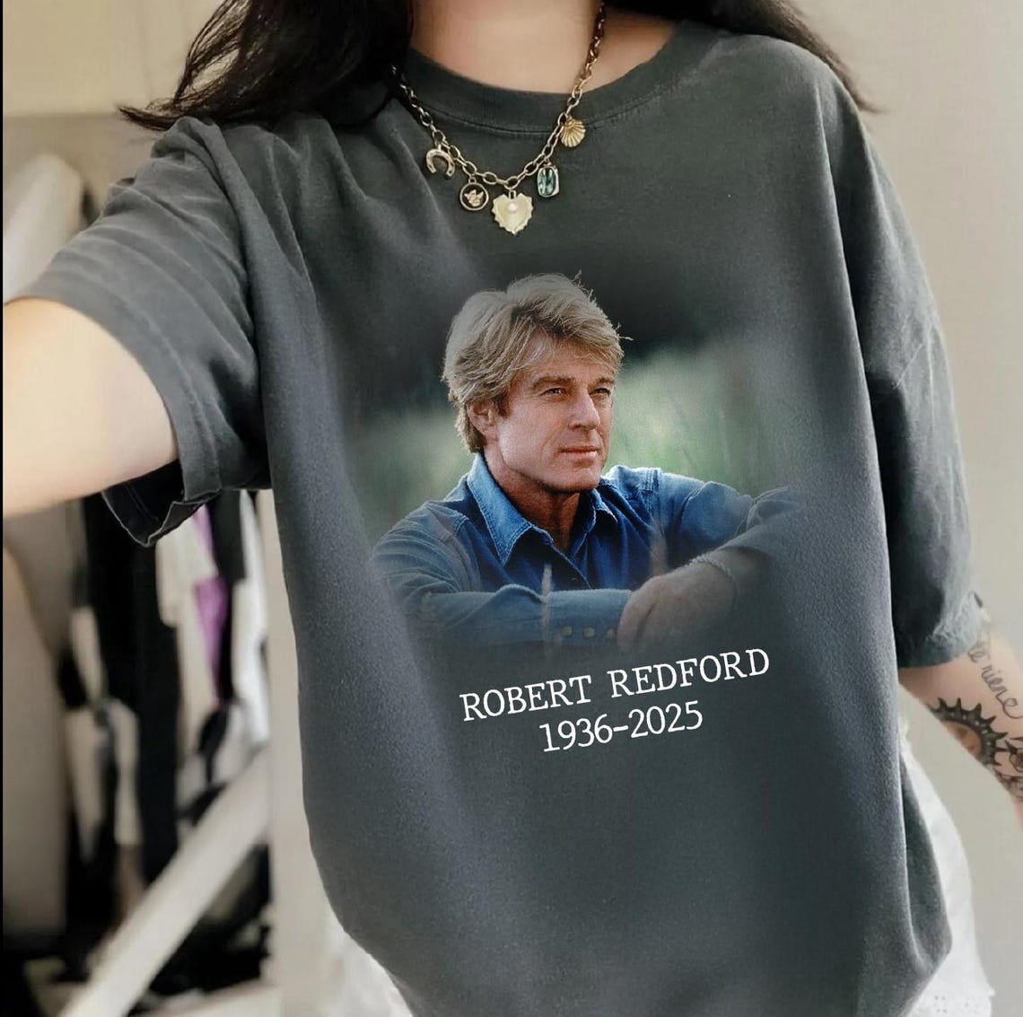 Simple Fit ® Robert Redford Fan Shirt, Legends Never Die Robert Redford ...