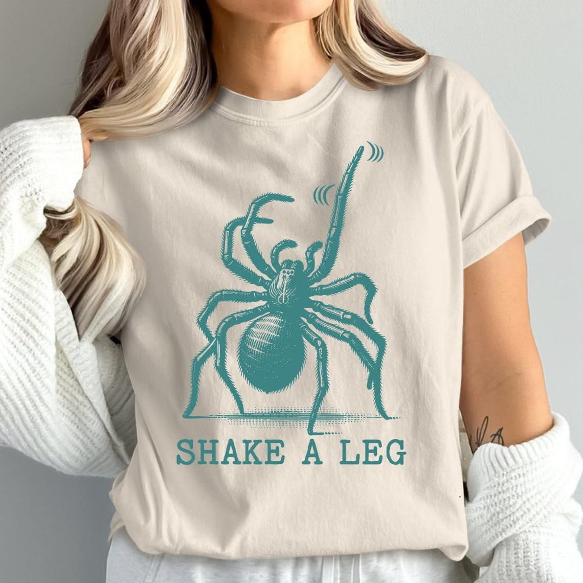 Simple Fit Shake A Leg Shirt, Retro Animal Shirt, Funny Spider Tshirt ...