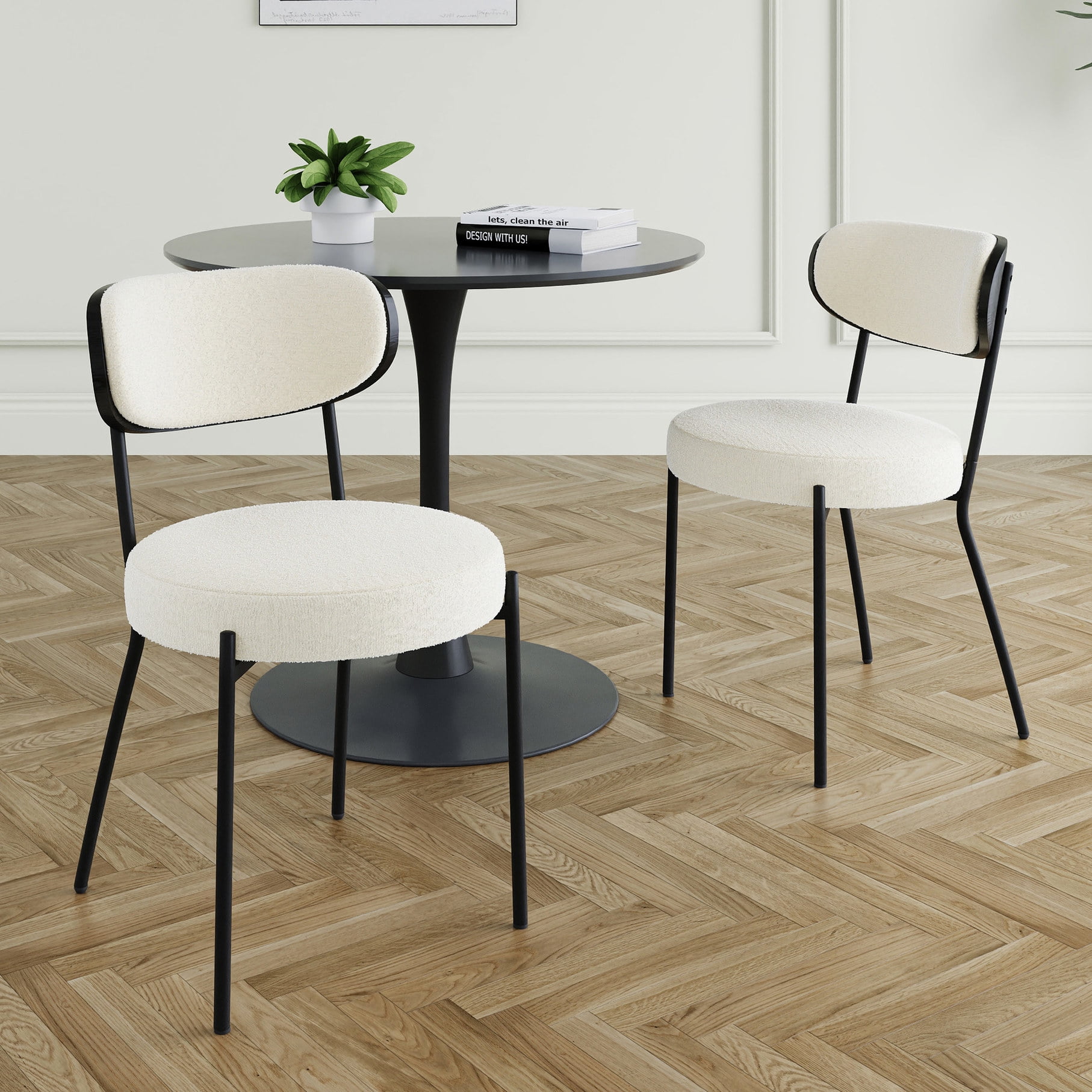 Simple Grey Design - Stable Wide Horn Chassis - Leisure and Reception ...
