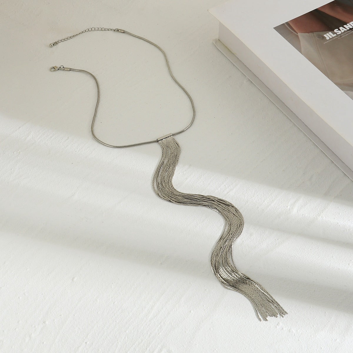 Simple Long Snake Bone Chain Choker Cold Wind Design Sensory Chain ...