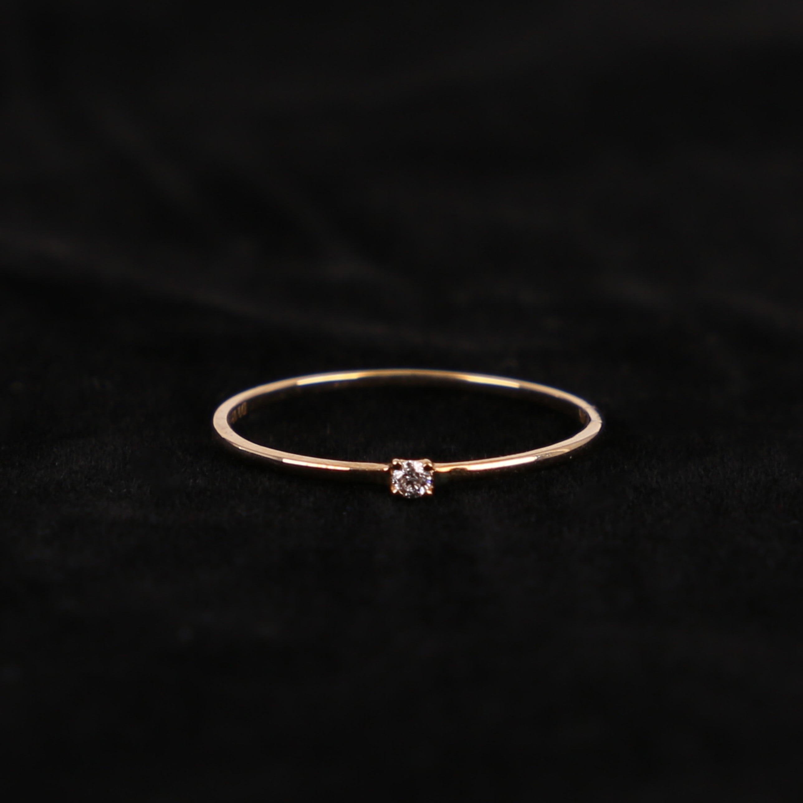 Simple Women 10K Solid Yellow Gold Ring Studded with Natural Diamond ...