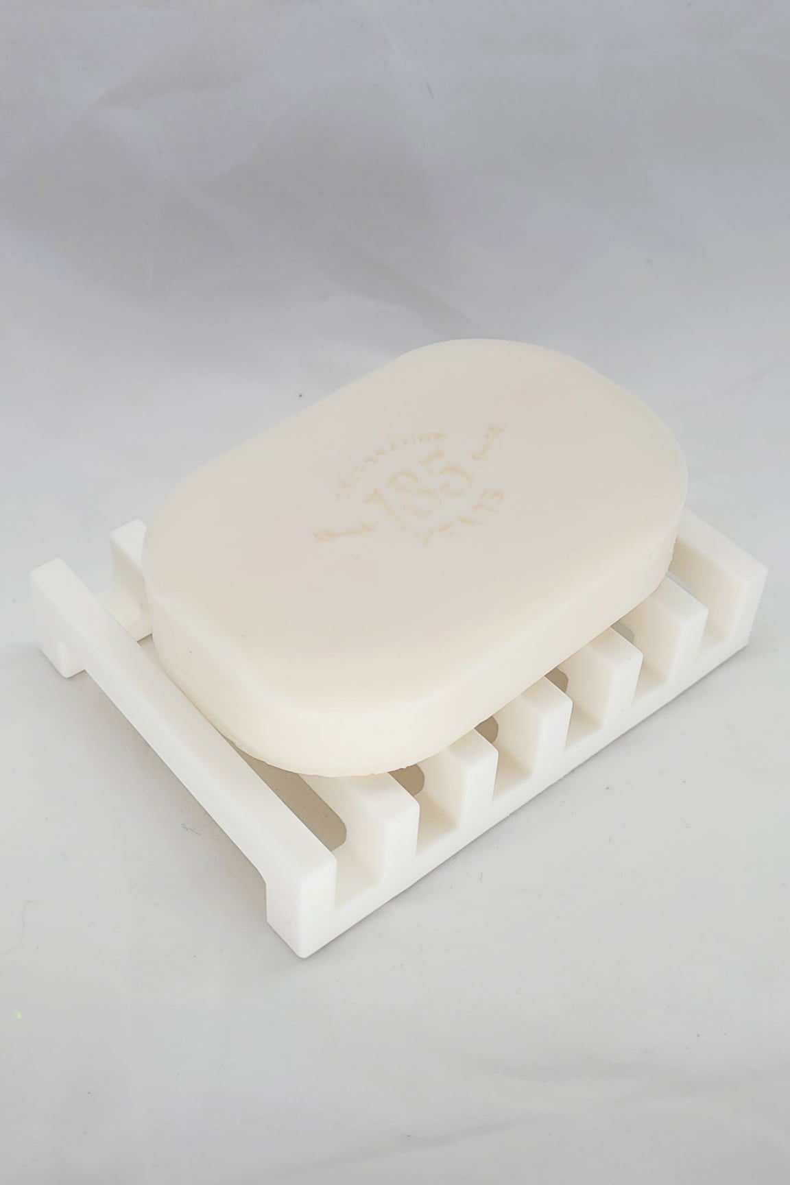 Simply Good Silicone Soap Dish With Auto-Drain Open Base - Max Airflow ...
