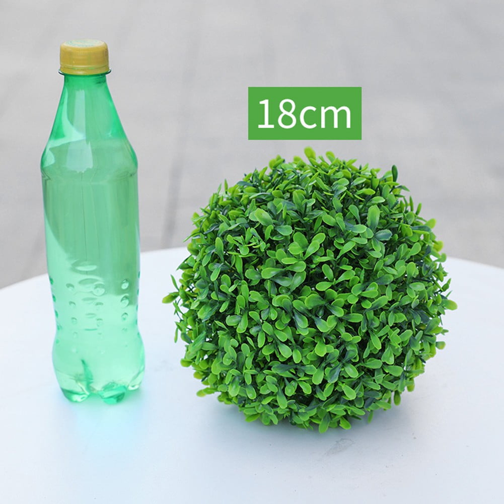 Simulation plastic grass balls are suitable for garden decoration ...