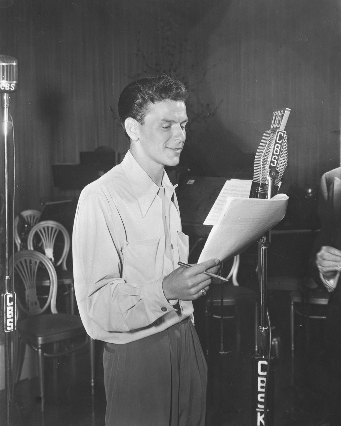 Sinatra Rare 1940's 24x36 Classic Hollywood Poster - Walmart.com