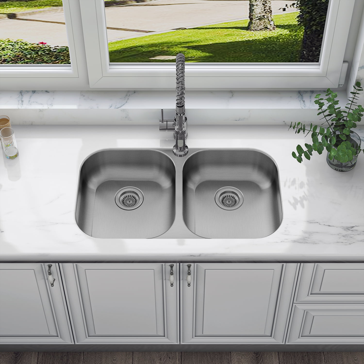 Sinber 32" x 18" x 5.5" Undermount Double Bowl Kitchen Sink with 18 ...