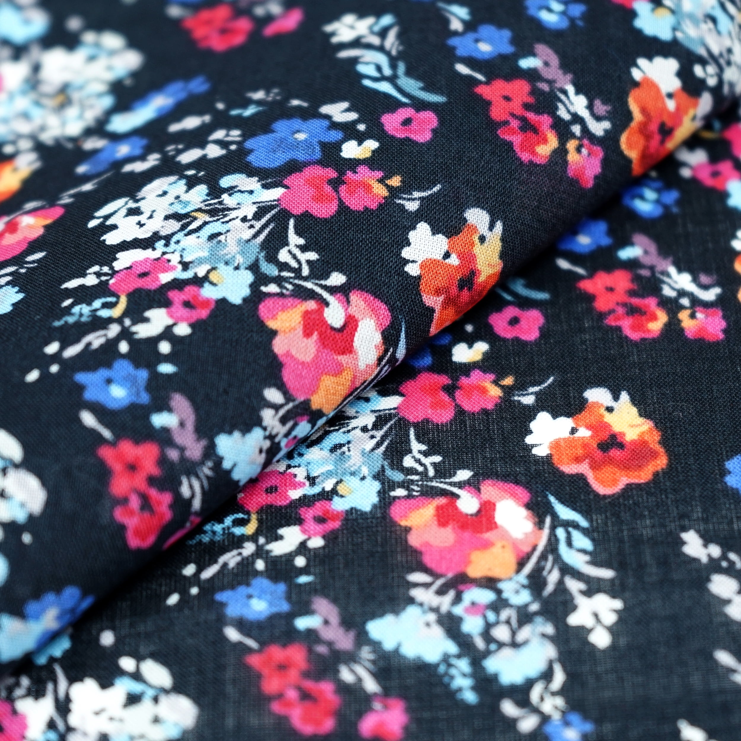 Singer Cotton Print Fine Lawn Fabrics, Cotton Voile Fabric, Quilt ...