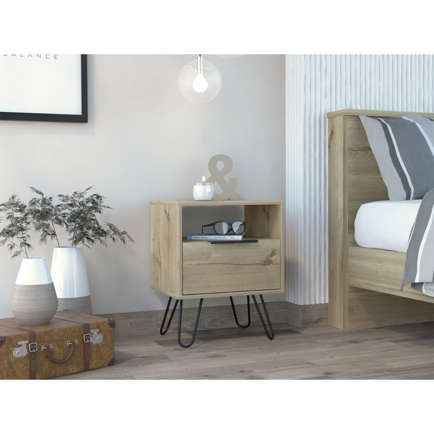 Single Drawer Storage & Modern Touch - Living Room Setting for Easy ...