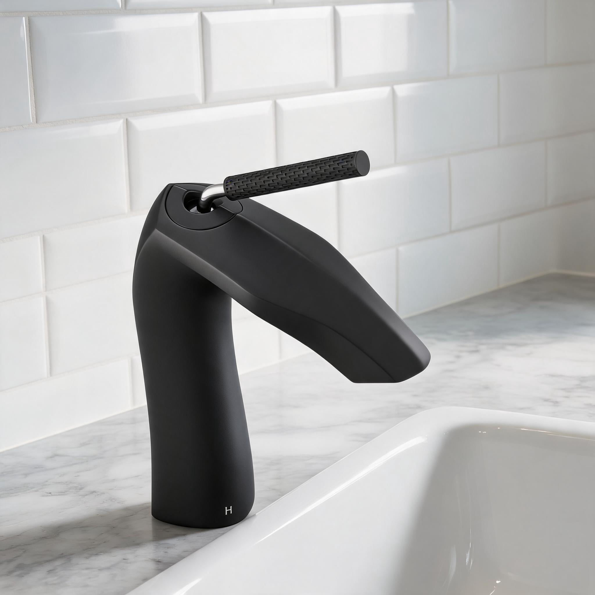 Single Handle Bathroom Sink Faucet for Bathroom Vanity, sleek black ...