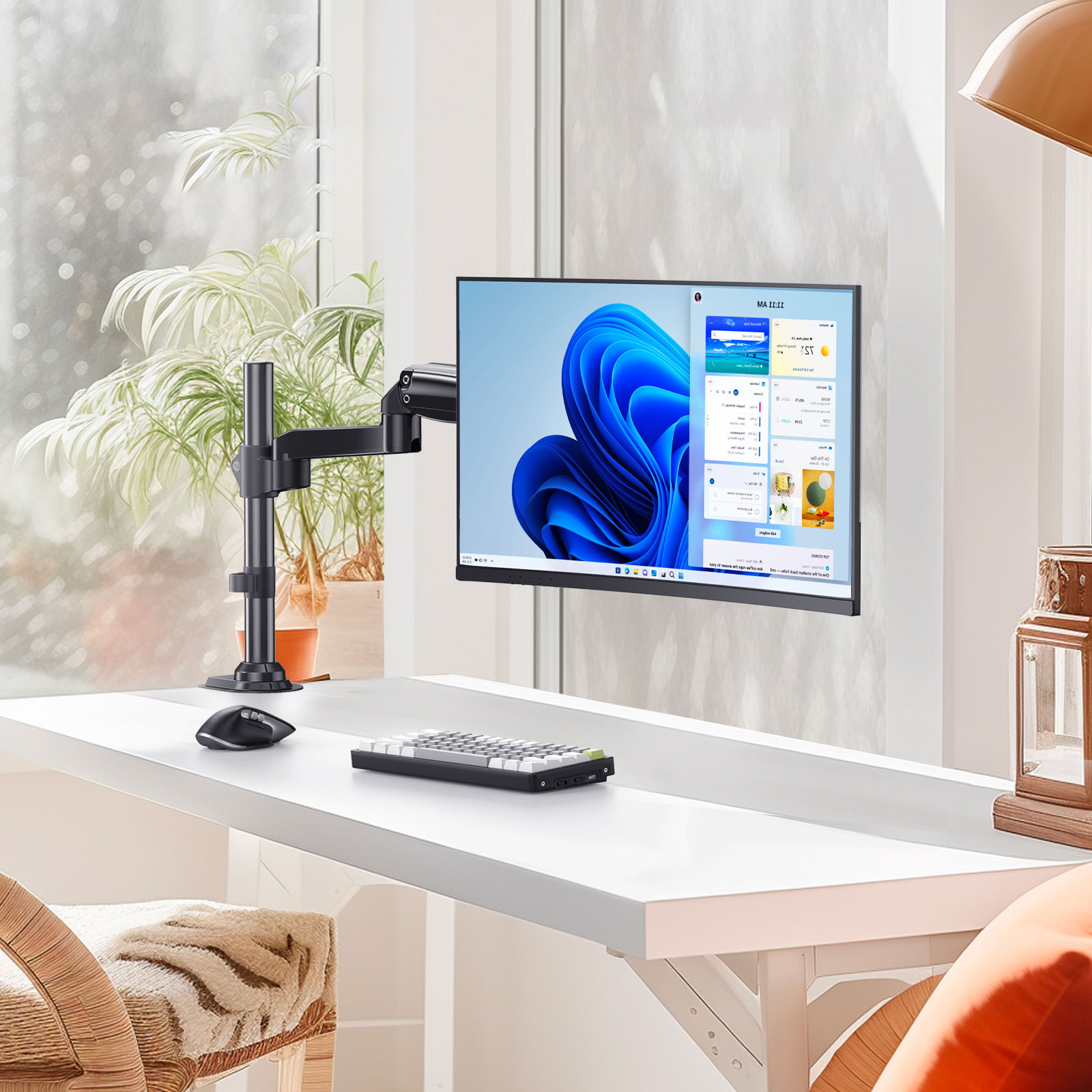 Monoprice Triple Monitor Gas Spring Mount for up to 32" Screens ...