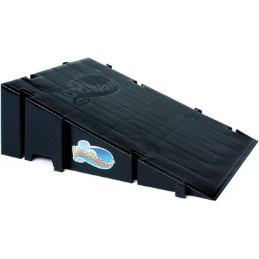 LandWave Durable Plastic Skateboard Ramp System, 4-Sided Pyramid Kit ...