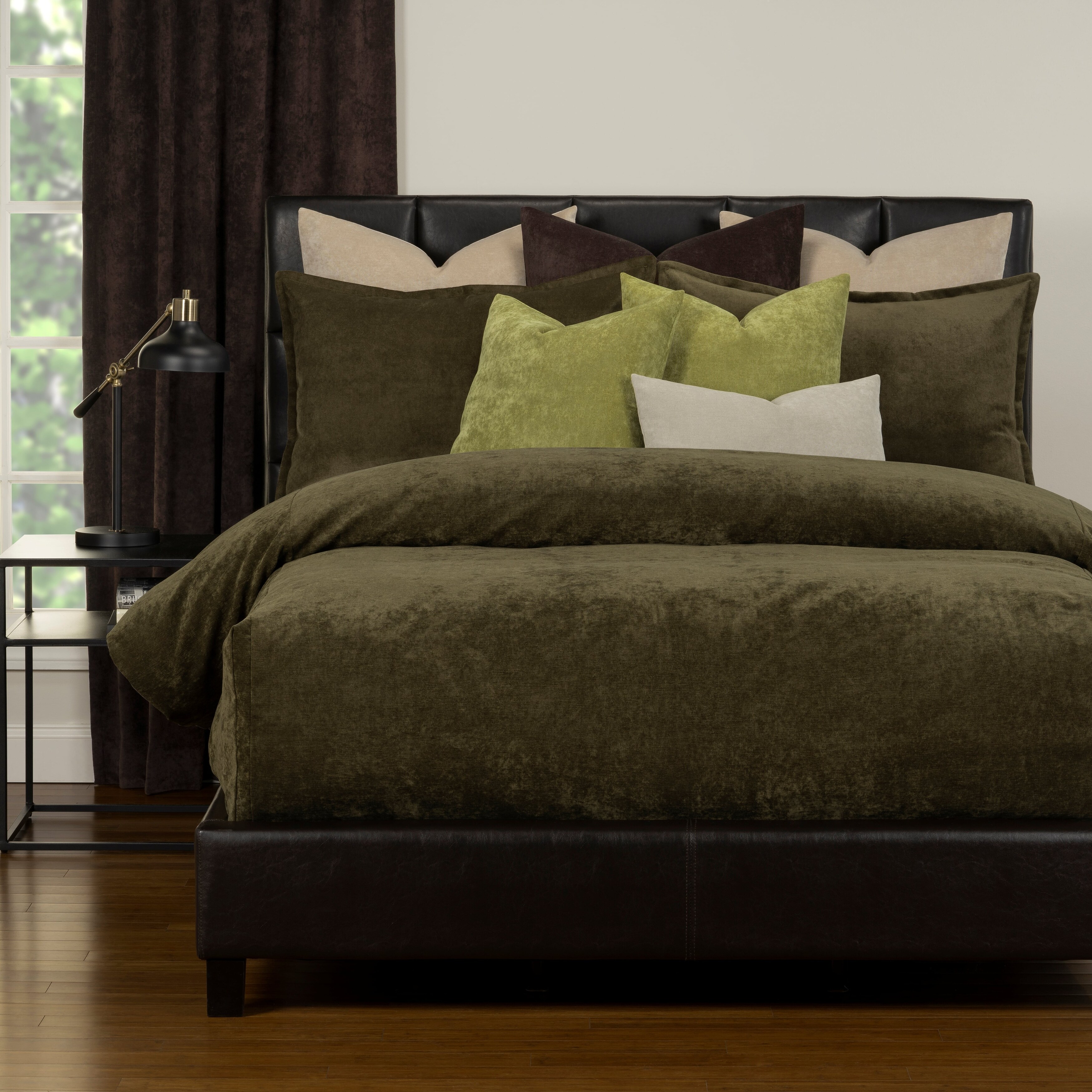 Siscovers Mixology Padma 9 Piece Bed Cap Comforter Set with Sewn ...