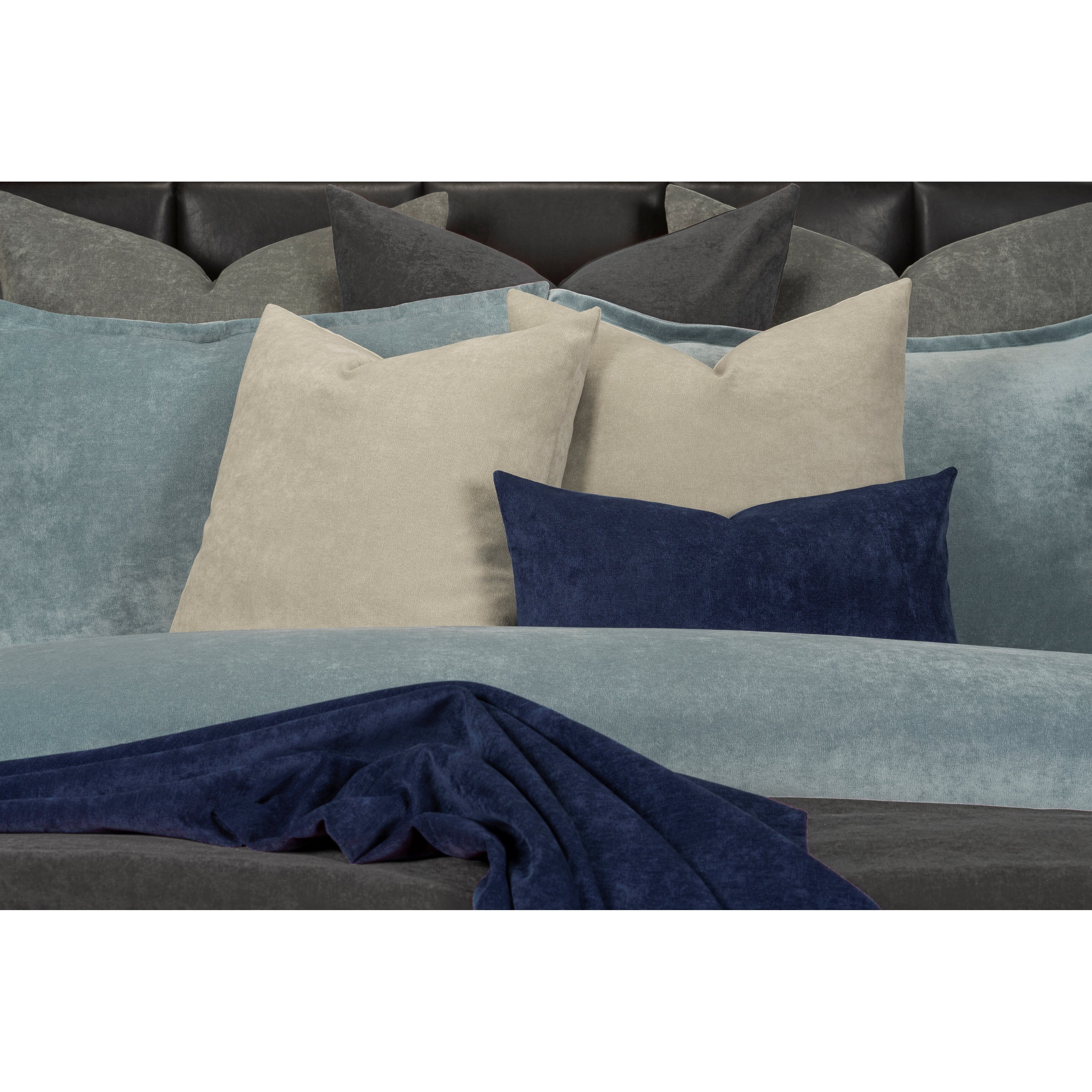 Siscovers Mixology Padma 9 Piece Bed Cap Comforter Set with Sewn ...