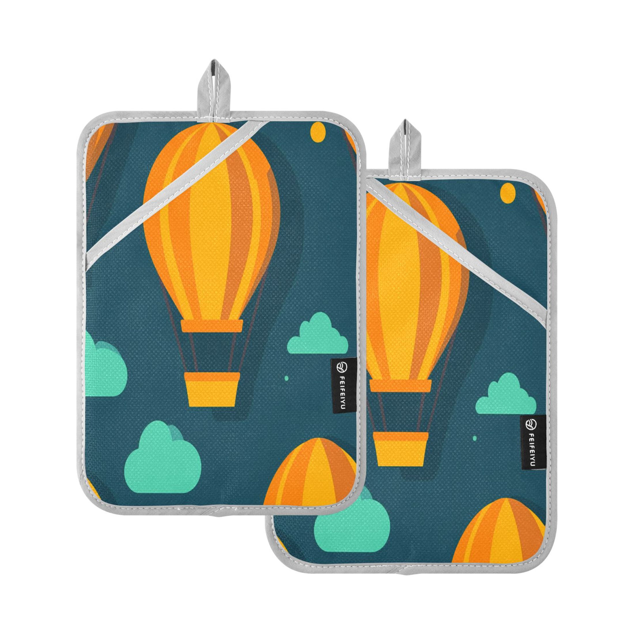 Sketched Hot Air Balloon Set of 2 Heat-Resistant Quilted Pads, Silver ...