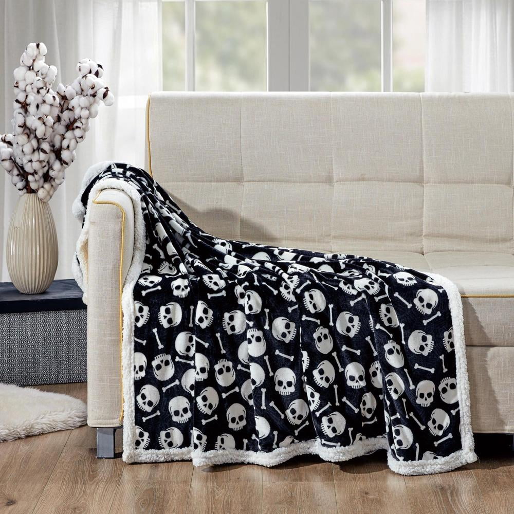 Skull & Bones Faux Shearling Micro Plush Throw Blanket 50" x 60" Black ...