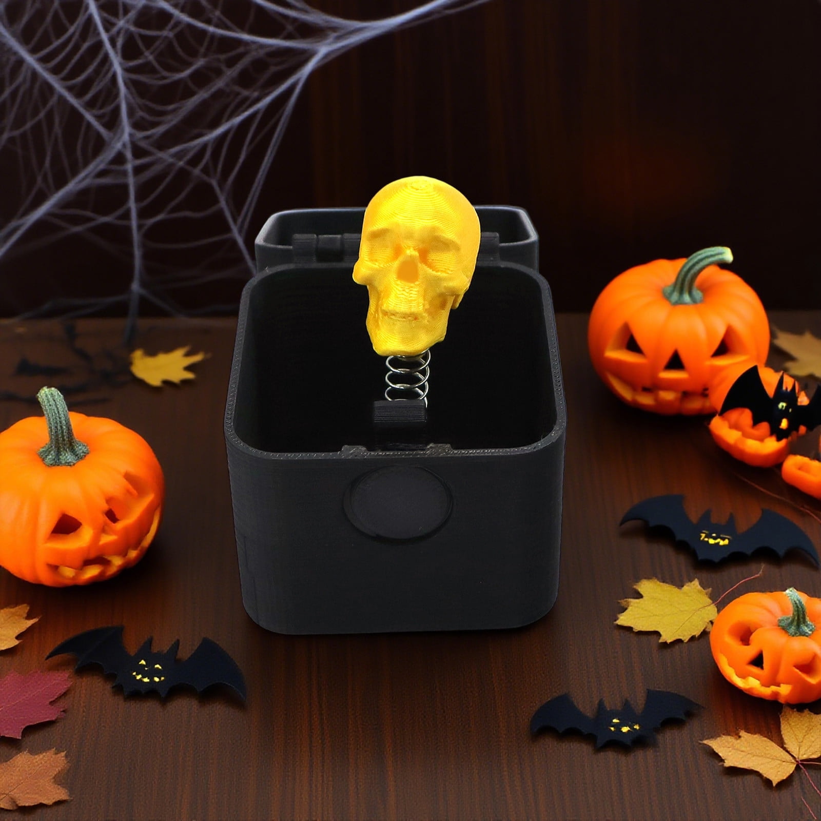 Skull In A Box toy, Novelty Gag Gift, Surprise Box with Magnetic Lid ...
