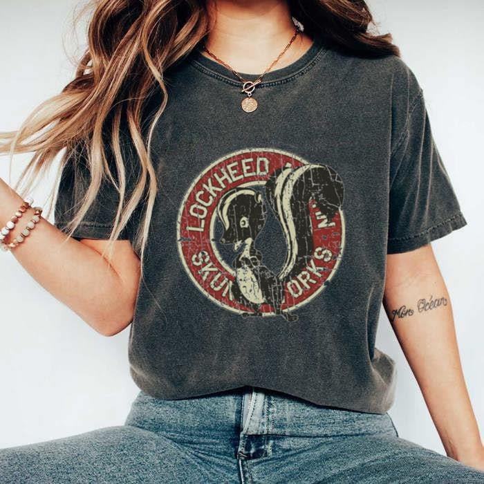 Skunk Works ADP 1943 Lockheed Martin Aircraft Comfort Color T-Shirt ...