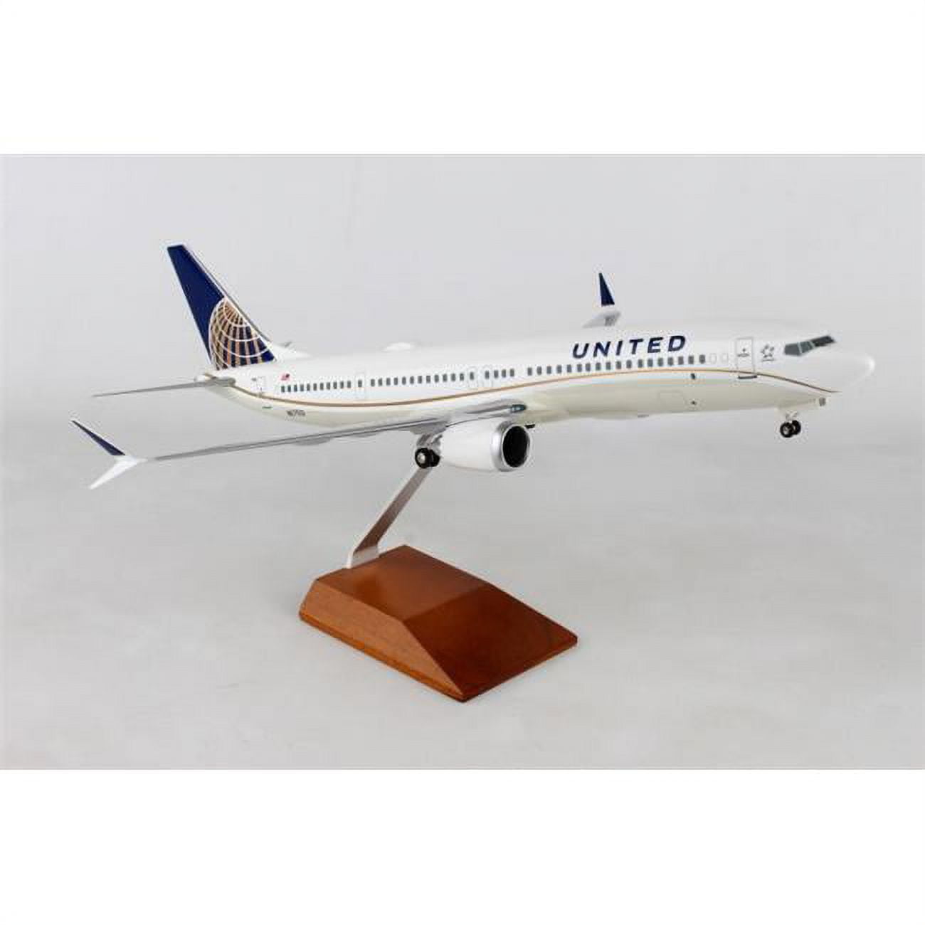 Skymarks Supreme SKR8275 United 737MAX9 1-100 with Wood Stand & Gear ...