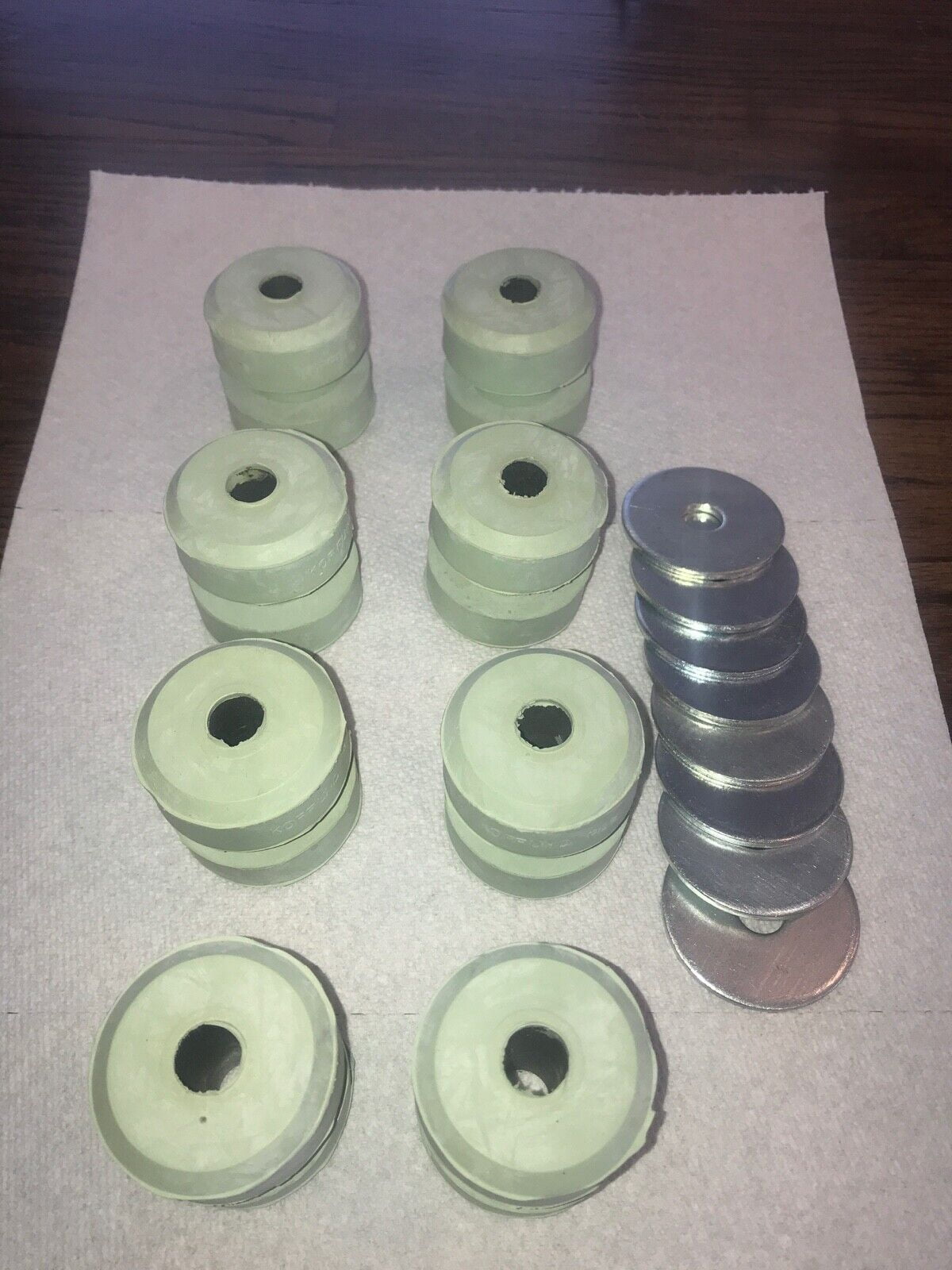 Skystream 3.7 Wind Turbine Vibration Isolators - Walmart.com