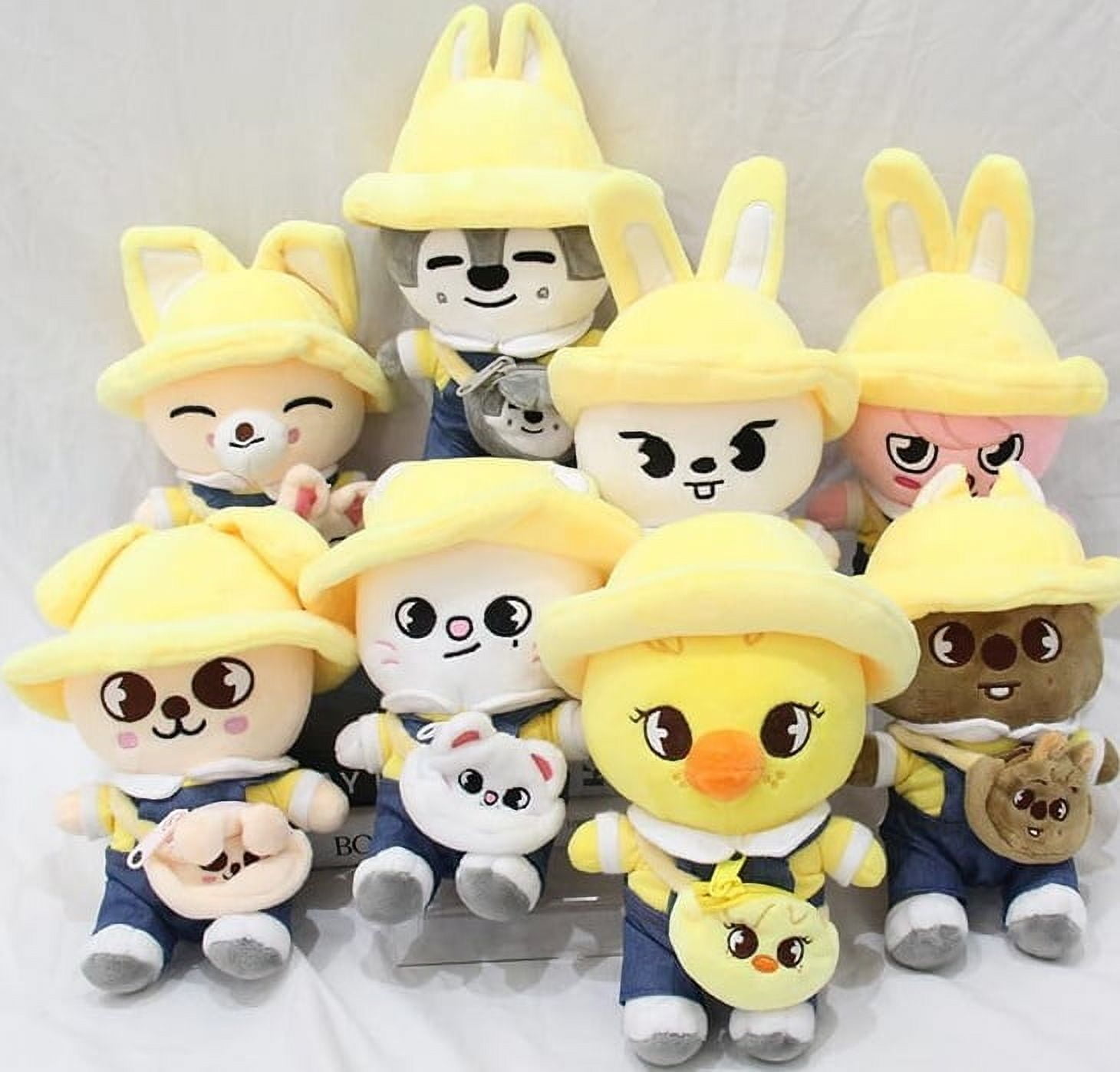 Skzoo Plush doll with Sun hat and small Crossbody bag skz 'Kindergarten ...