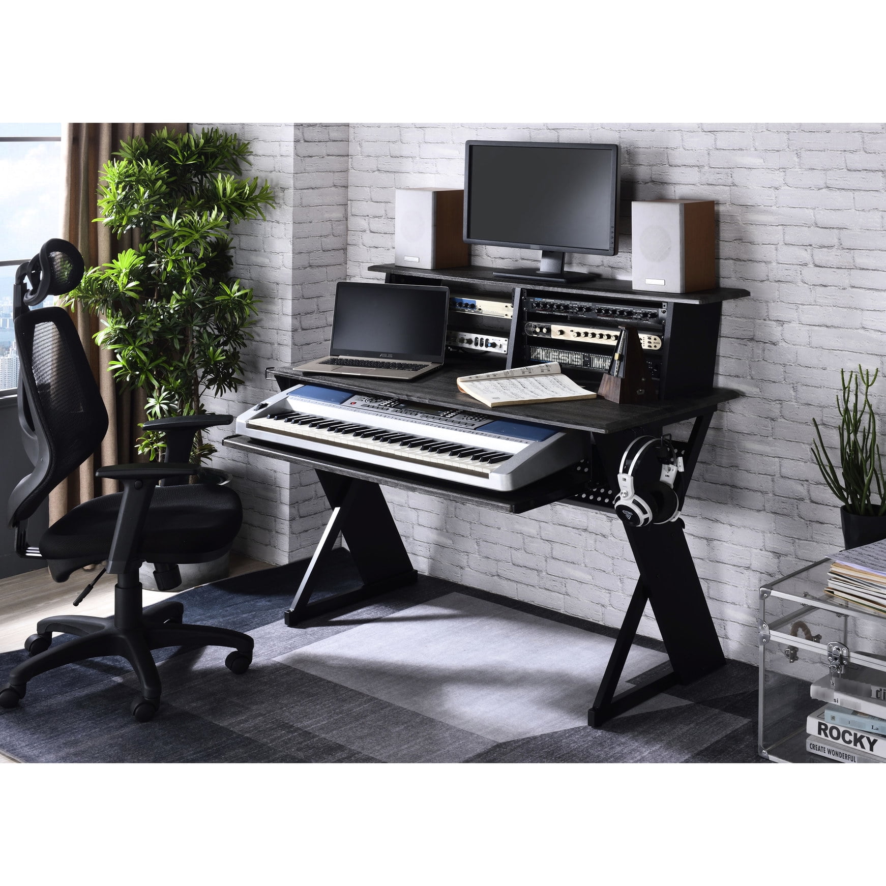 Sleek Look - Integrated Accessories - Home Music Setup - Streamlined ...