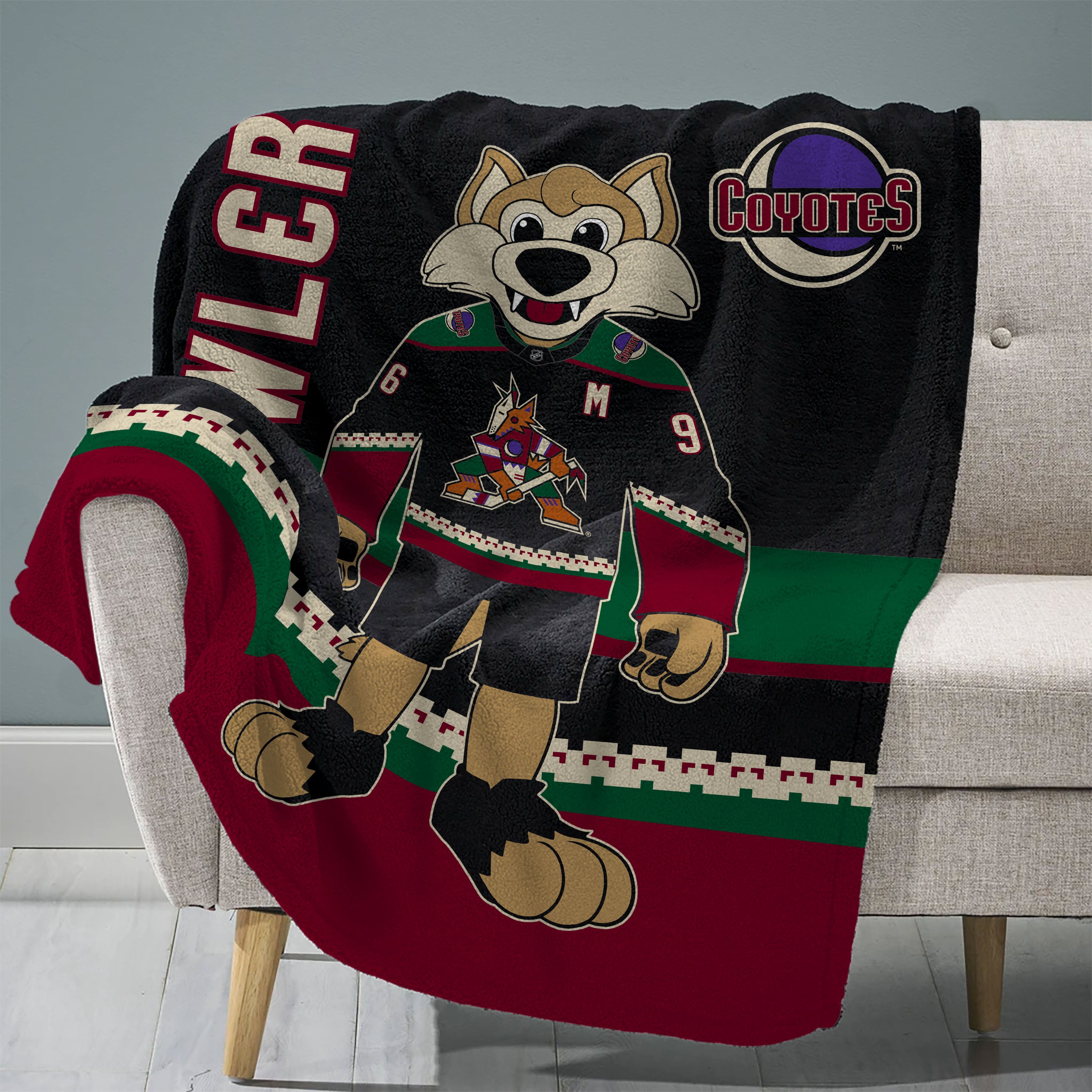 Sleep Squad Arizona Coyotes Howler Mascot 60” x 80” Raschel Plush ...