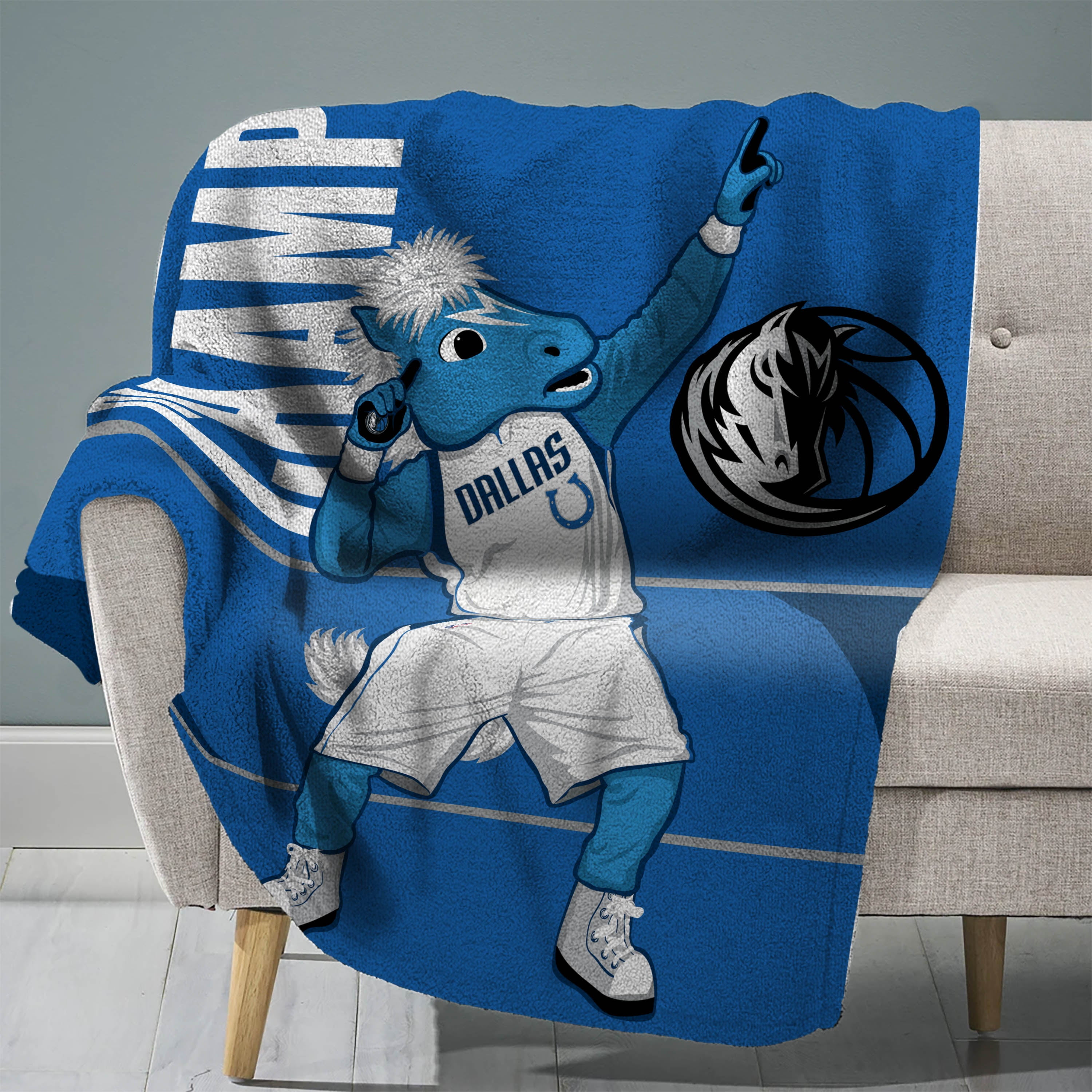 Sleep Squad Dallas Mavericks Champ Mascot 60” x 80” Raschel Plush ...