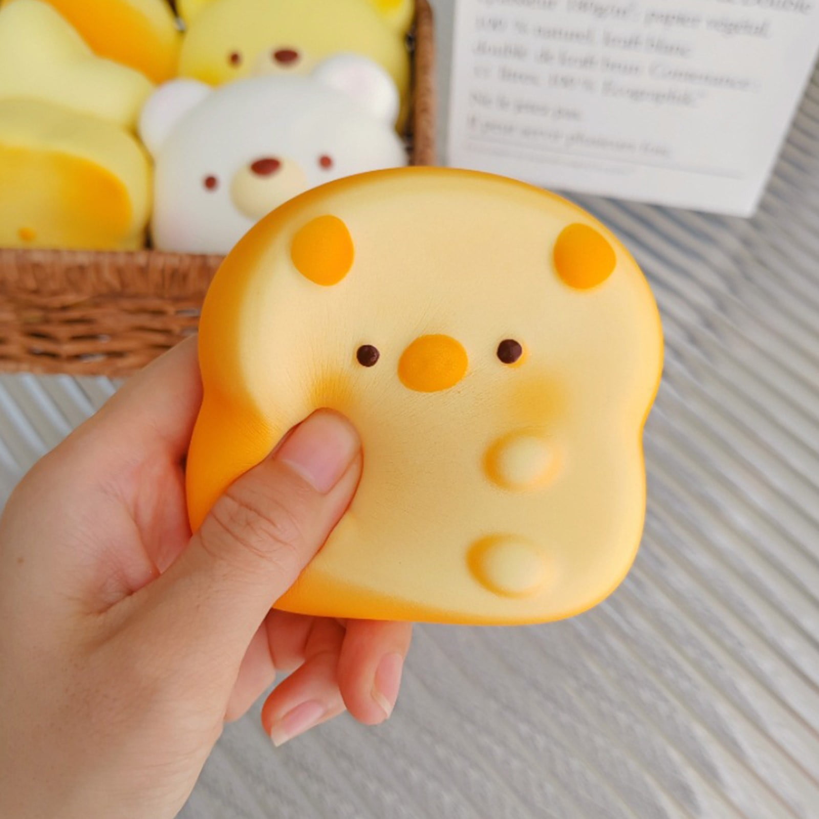 Slow-Rebound Squeeze Toys - Stress Relief Decompression Toys, Slow ...