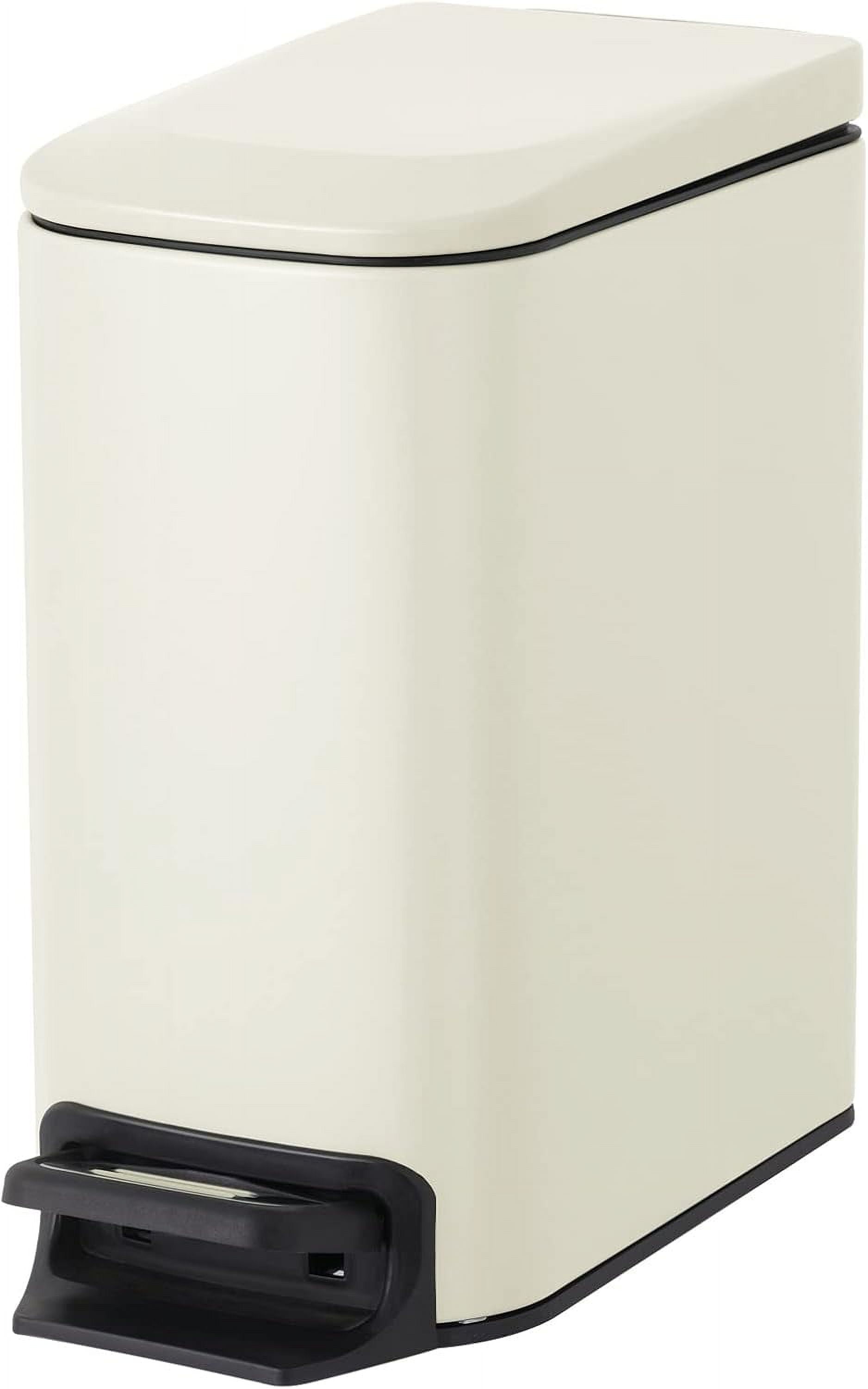 Small Bathroom Trash Can with Lid Soft Close, Step Pedal, 6 Liter / 1.6 ...