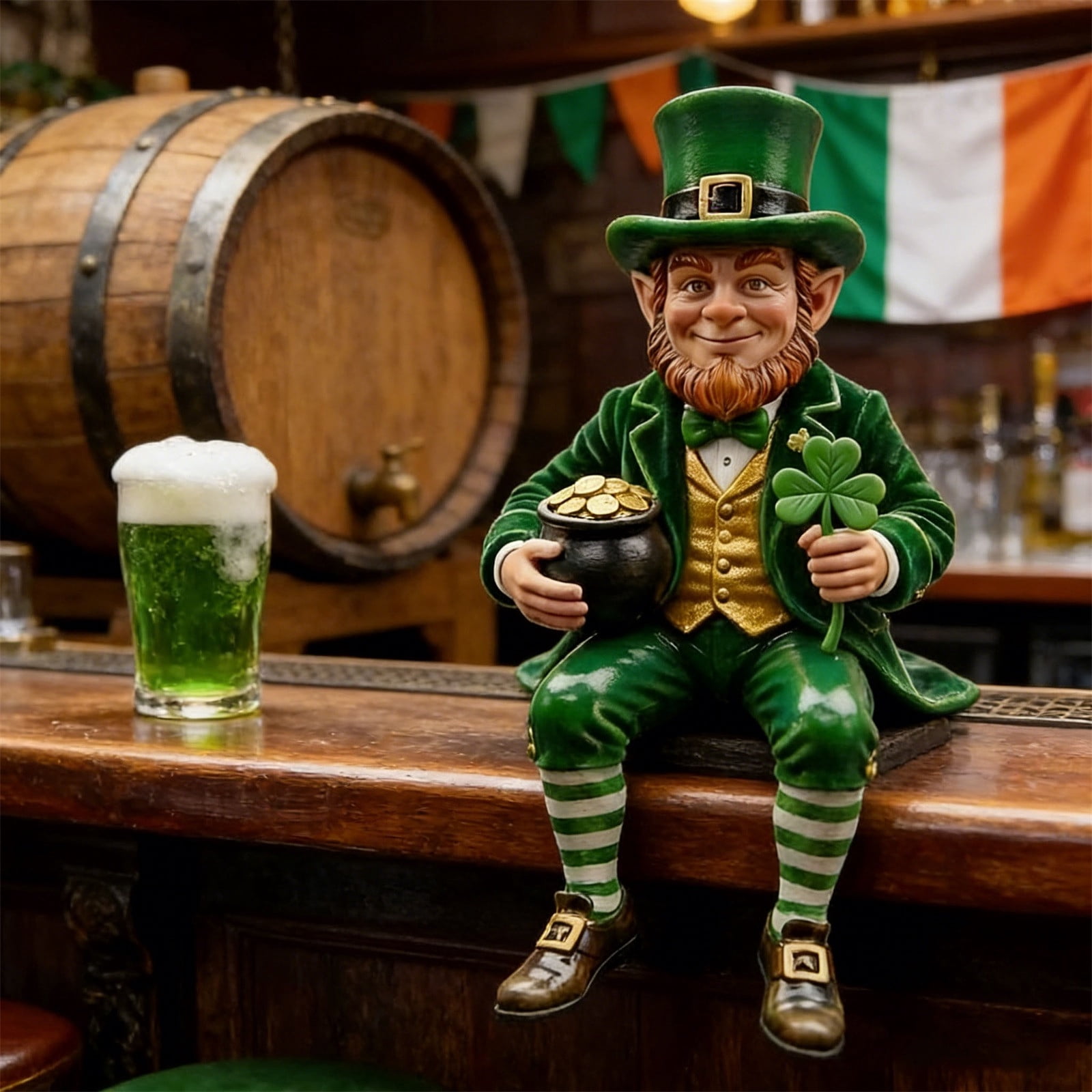 Small Leprechaun Figurine with Shamrock Statue, St. Patrick's Day Home ...