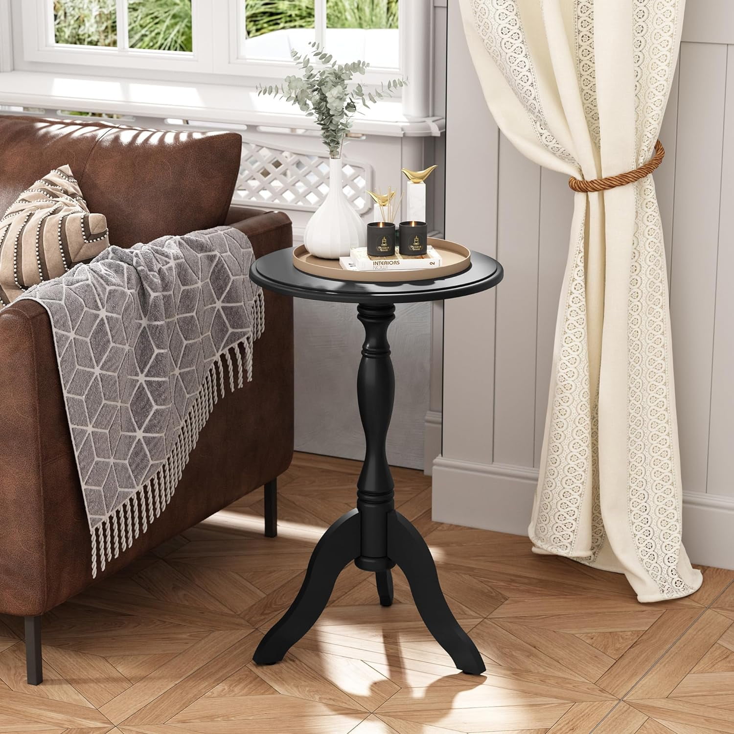 Small Round End Table Wooden Side Table Pedestal Side Table Vintage ...