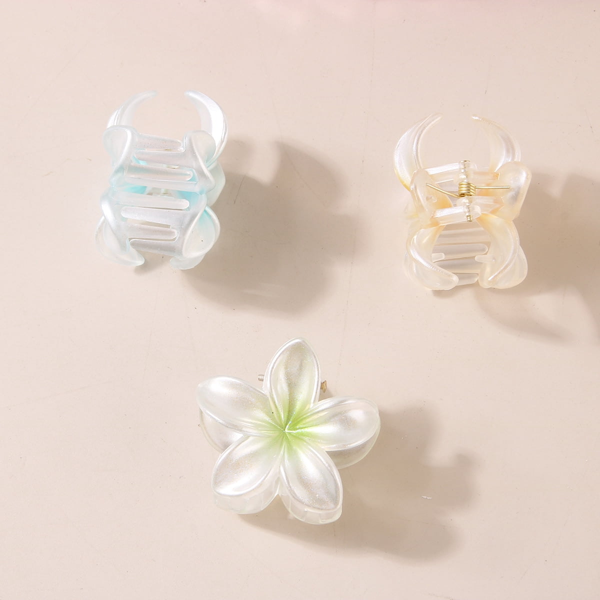 Small Size 4cm Pearlescent Flowers Barrettes Sweet Plumeria Rubra ...