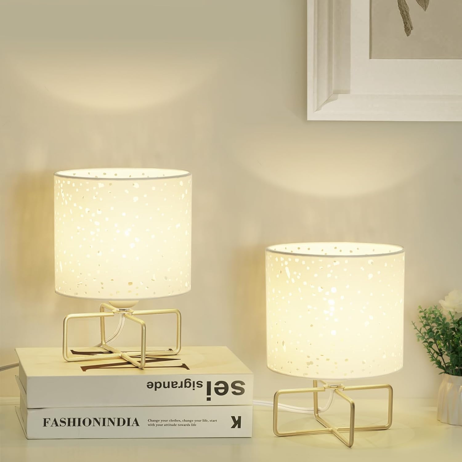 Small Table Lamps set of 2, Bedside lamp with Hollowed Fabric Shade and ...